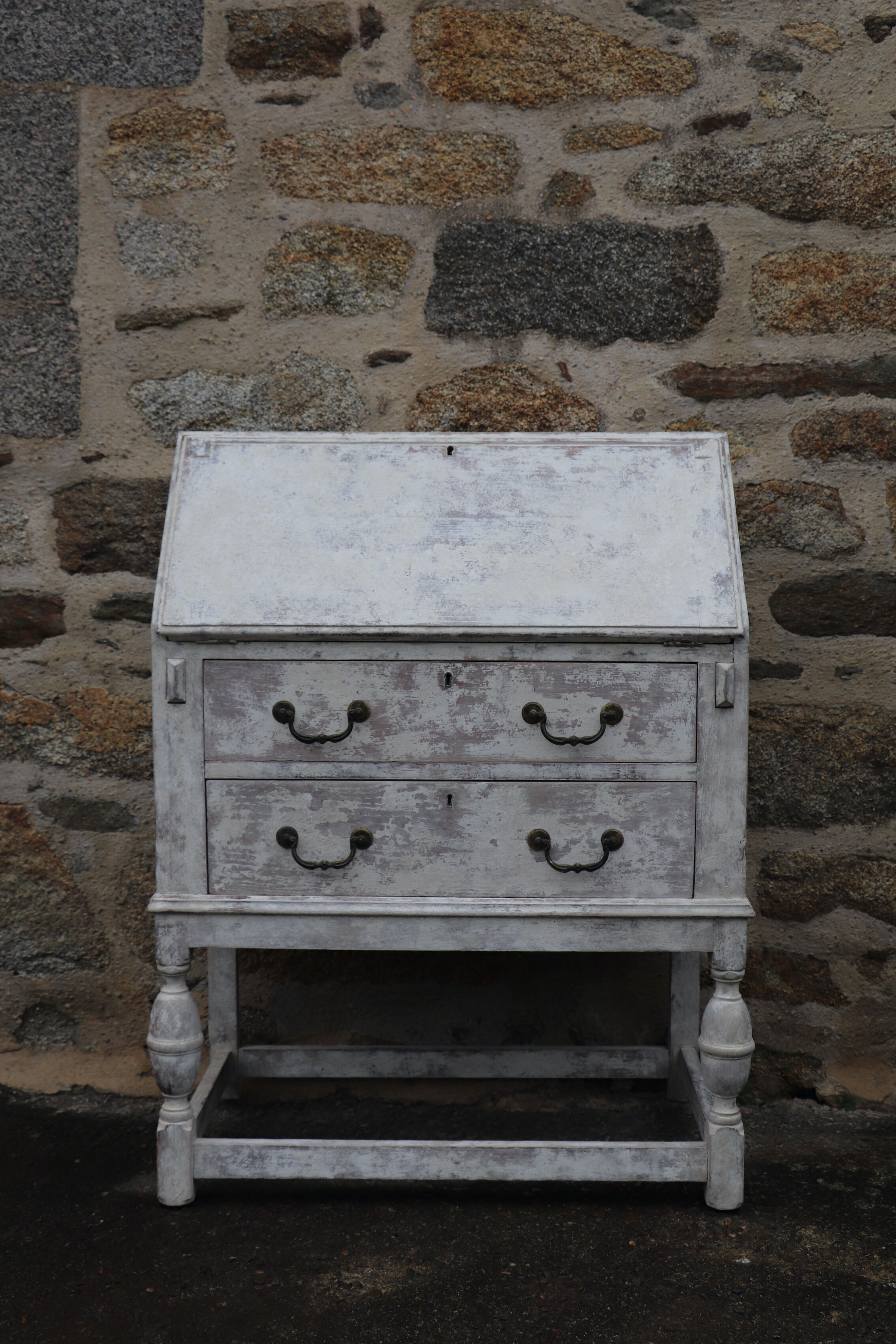 Scriban commode style Louis XIII bois peint | Selency