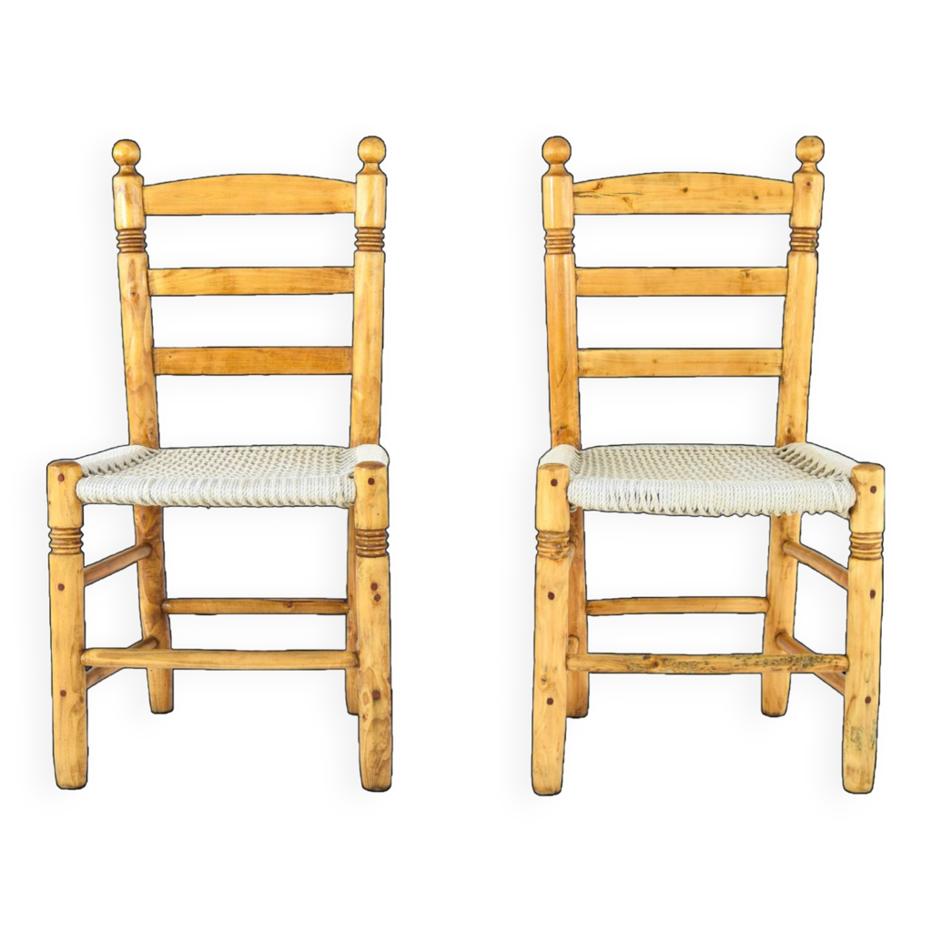 Antique low Traditional Andalusian Mediterranean Chairs made of Wood ...
