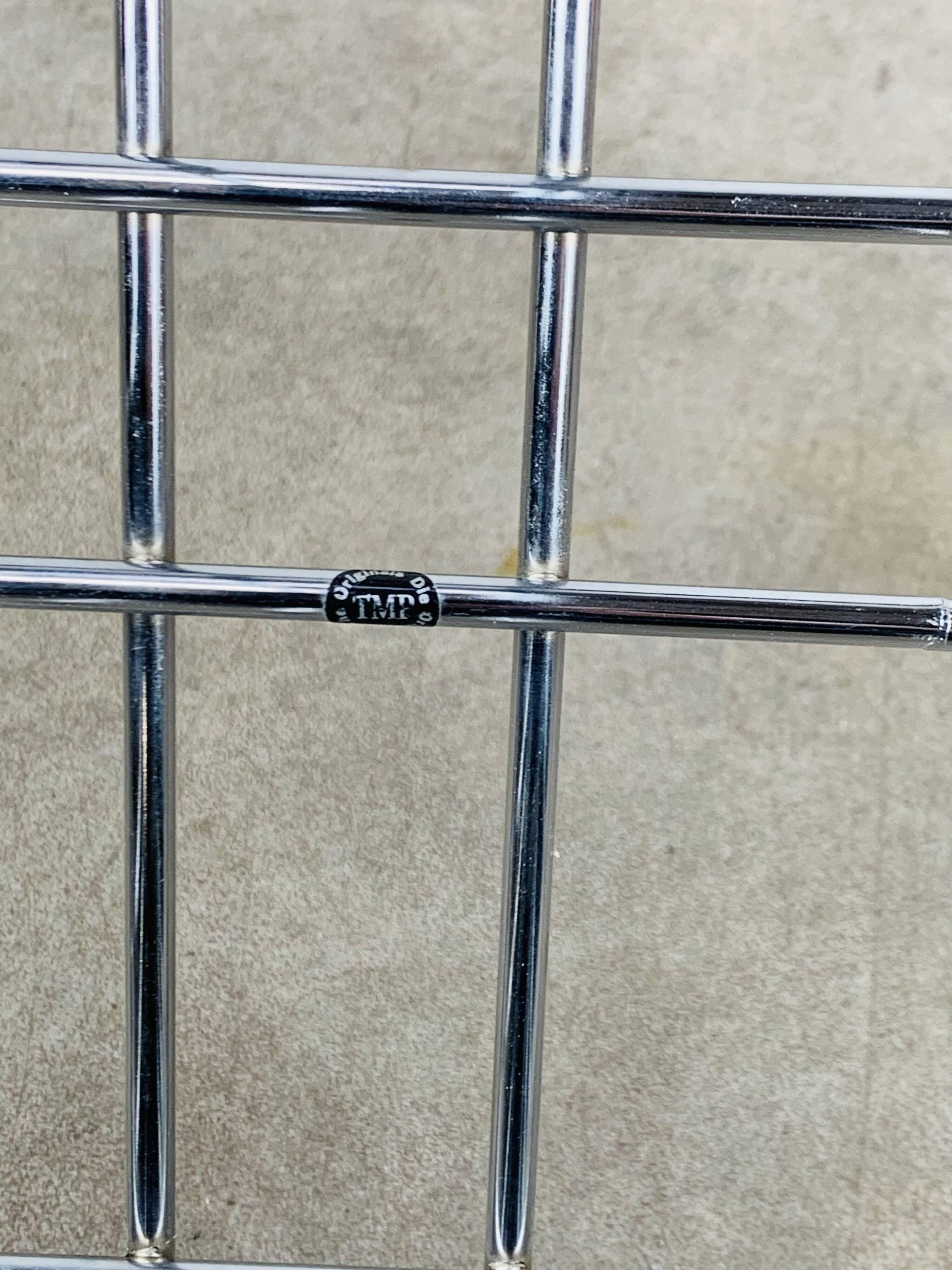 Porte revue en métal chromé par Willi Glaeser pour TMP années 80 | Selency