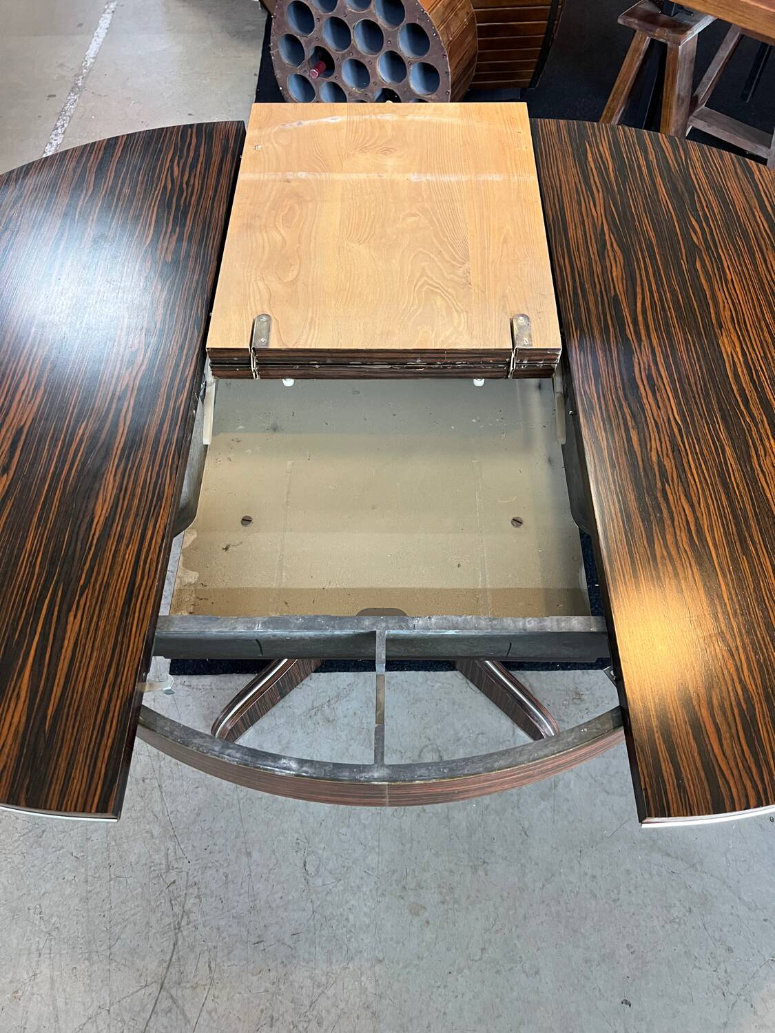 Vintage round table 1 extension rosewood 70's | Selency
