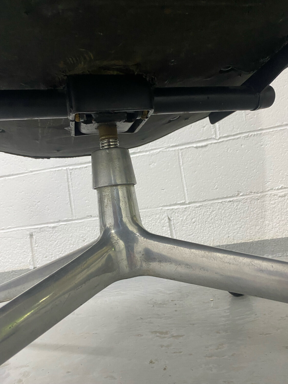 Fauteuil Lobby Chair Charles & Ray Eames pour Herman Miller 60's | Selency