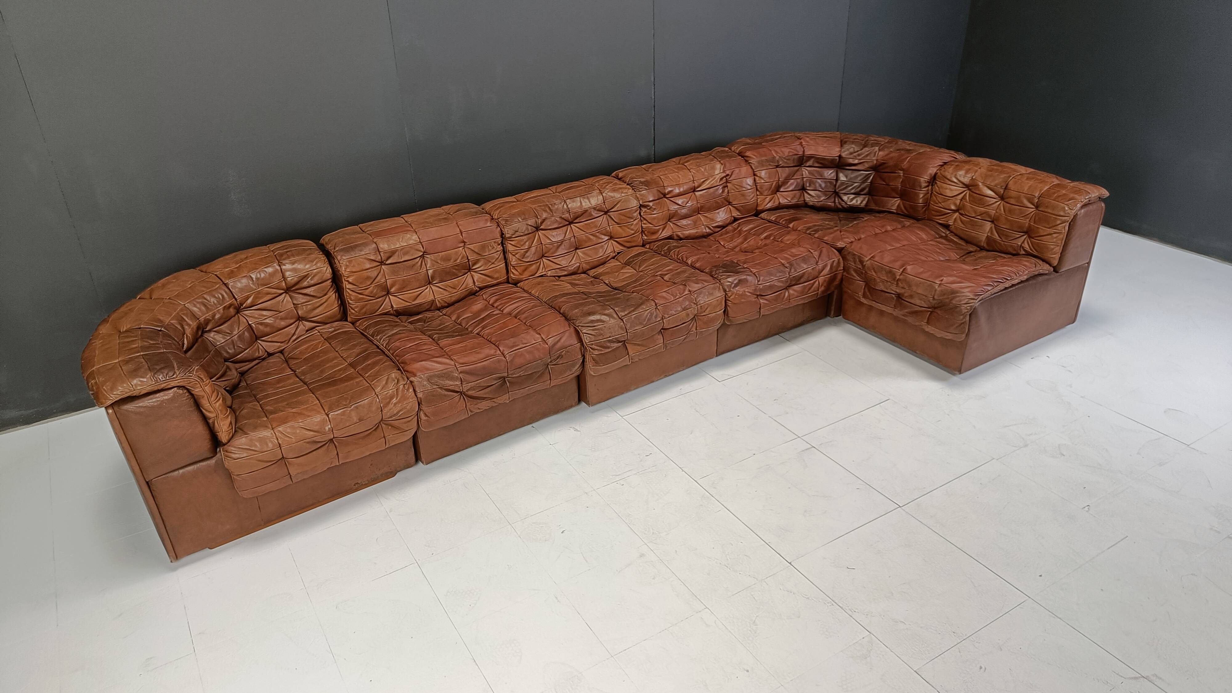 Canapé modulable vintage en cuir patchwork DS11 par Desede, années 1960 ...