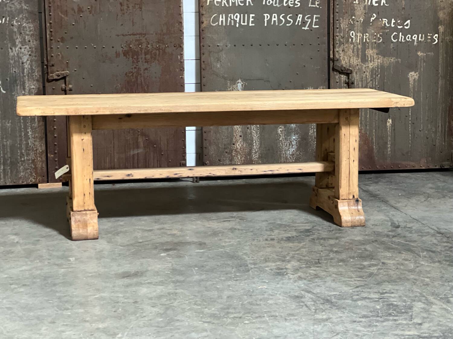 table de monastère | Selency