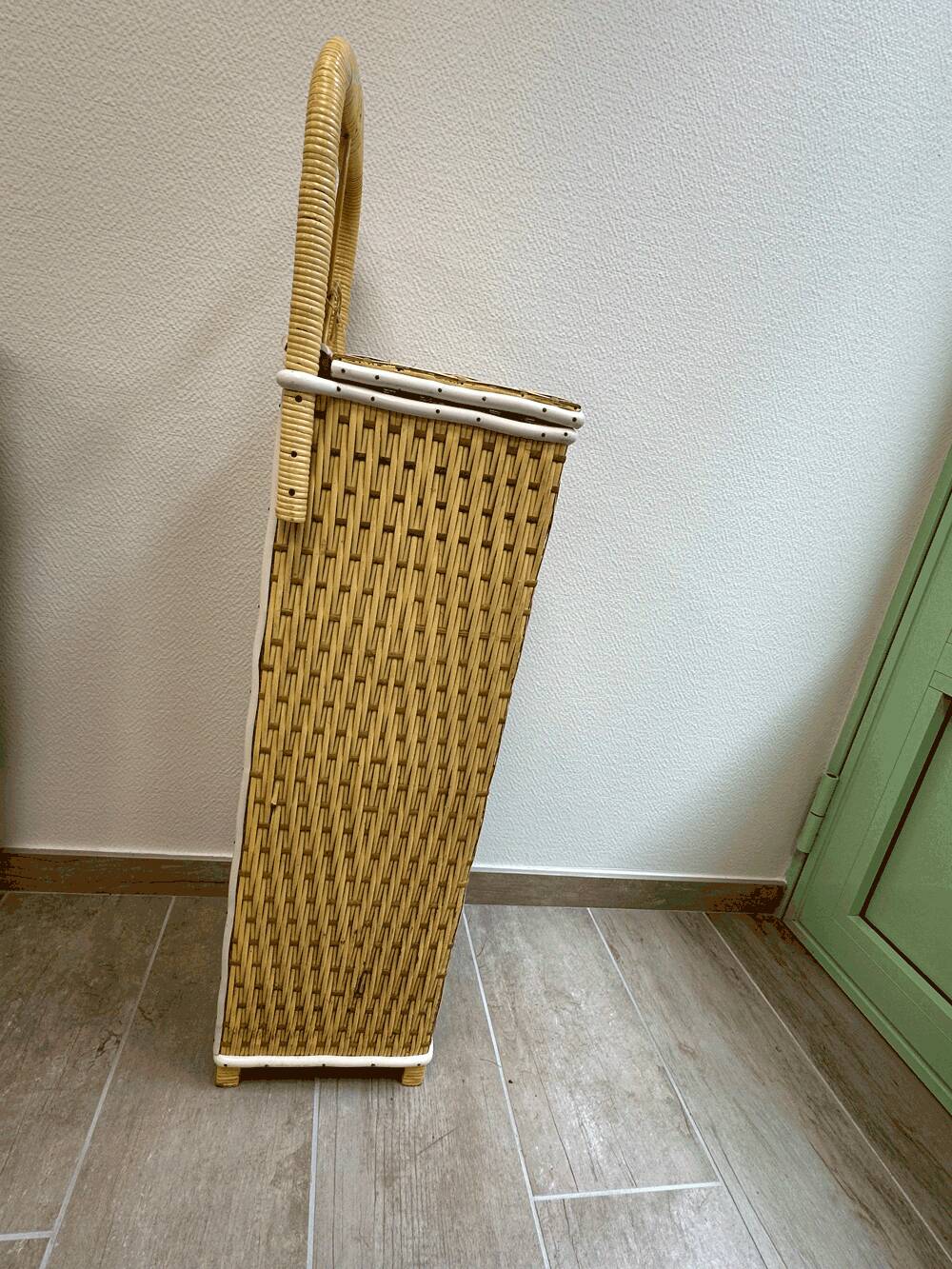 Huche à pain en rotin années 60 | Selency