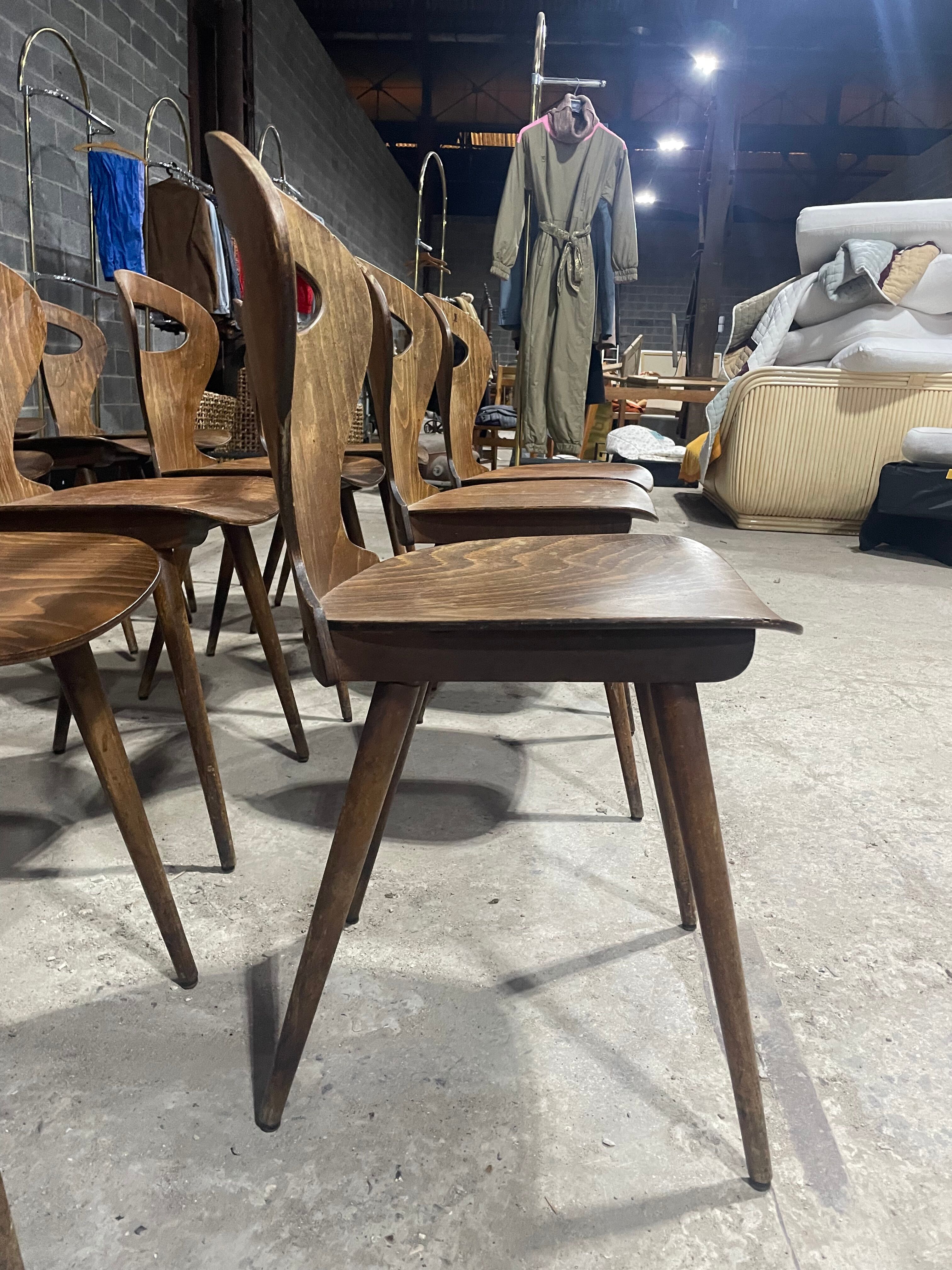 Lot de 20 chaises bistrot Fourmi vintage par Baumann, 1960 | Selency