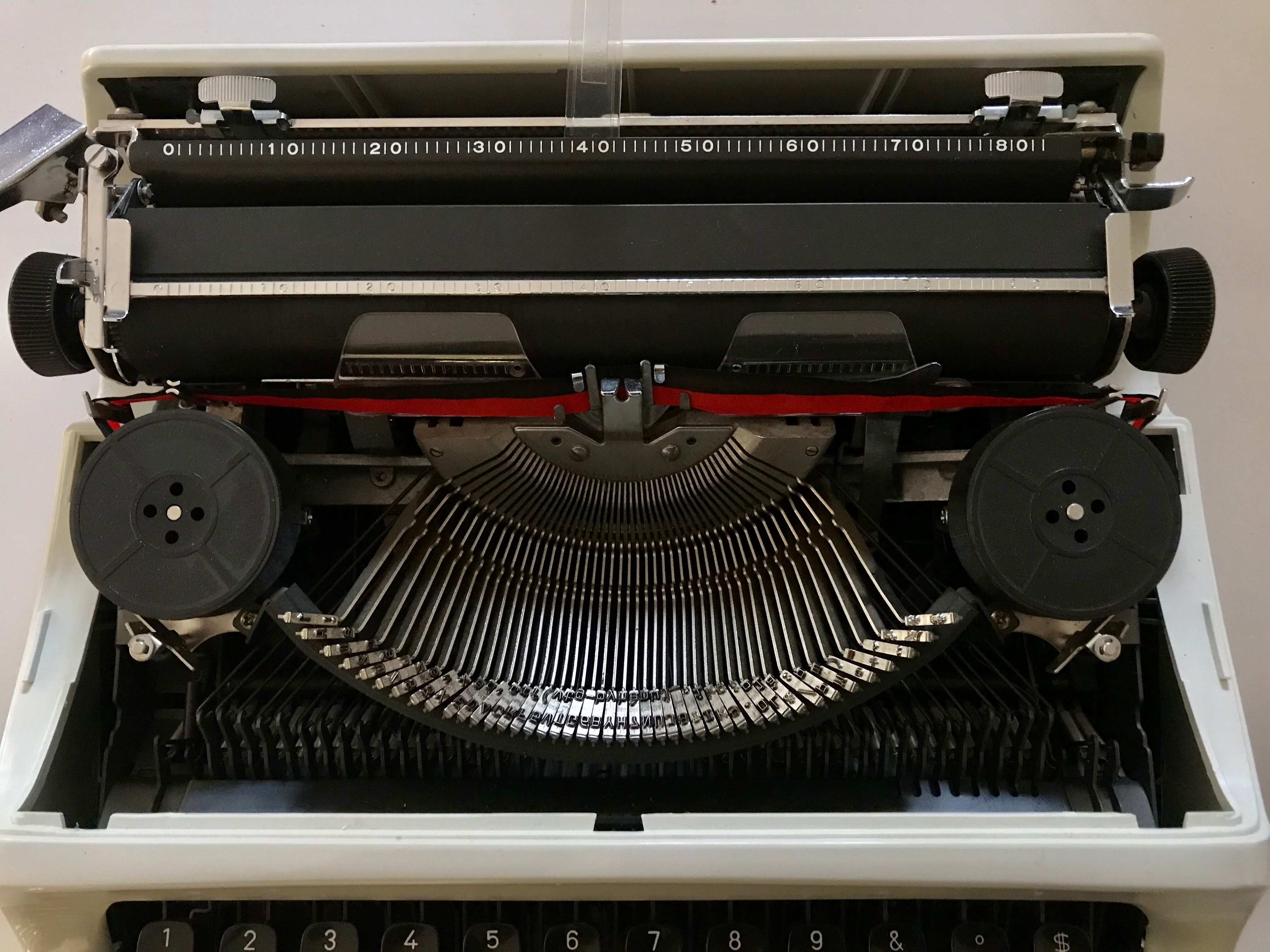 Machine à écrire Hermès baby S 70 | Selency