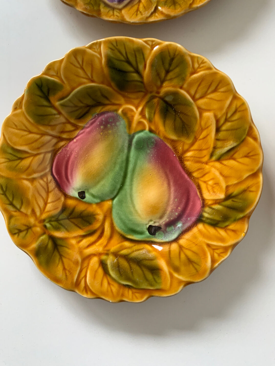 Assiettes en barbotine | Selency