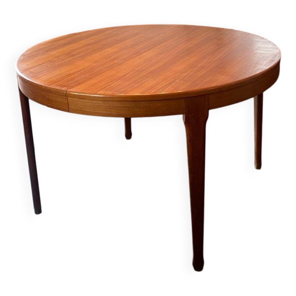 Grande table en teck avec rallonges par Jean Tricoire et Robert ...