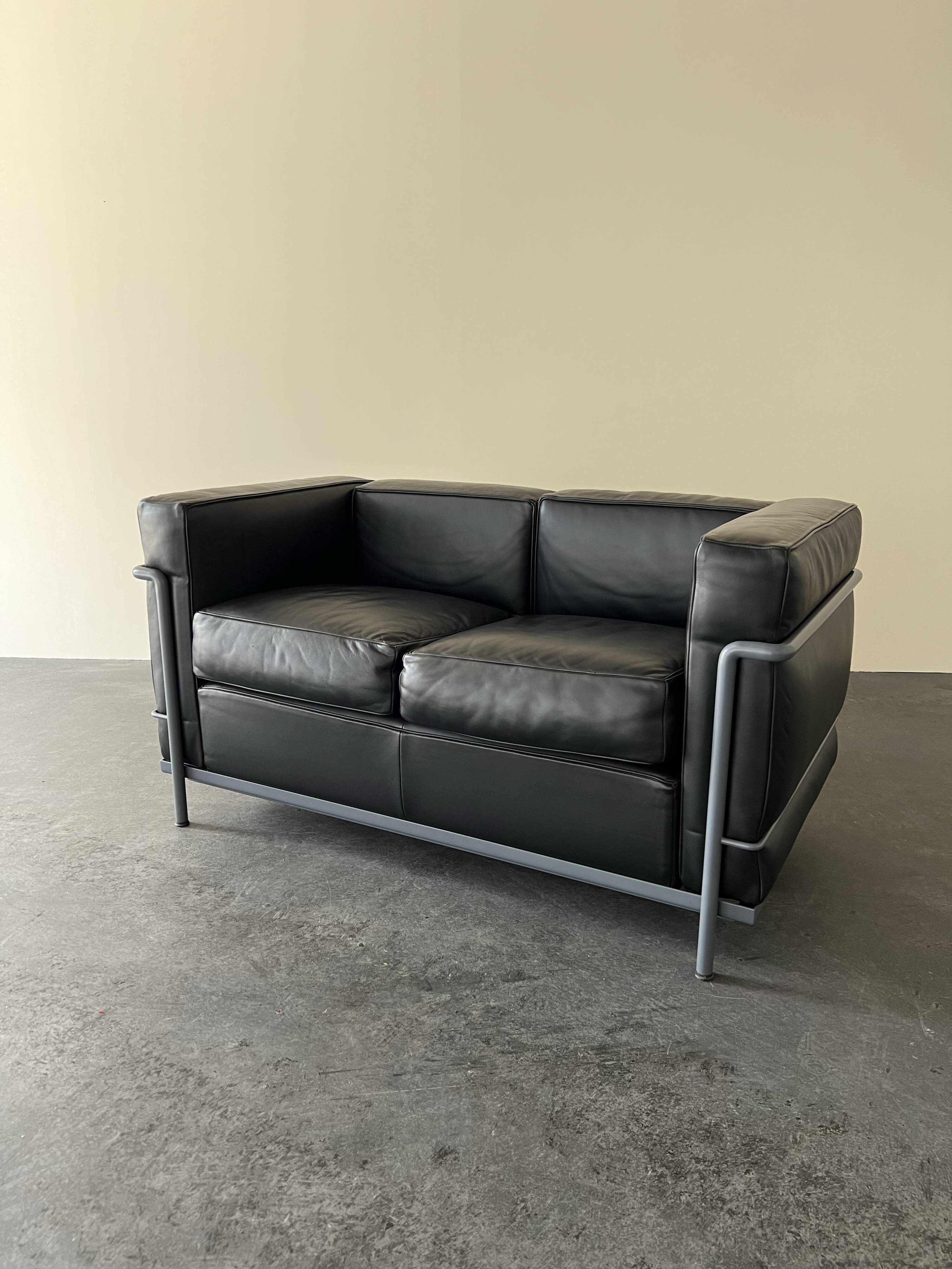 Sitemapcdatahttpsshopinf Inetcomcanape Le Corbusier Occasion