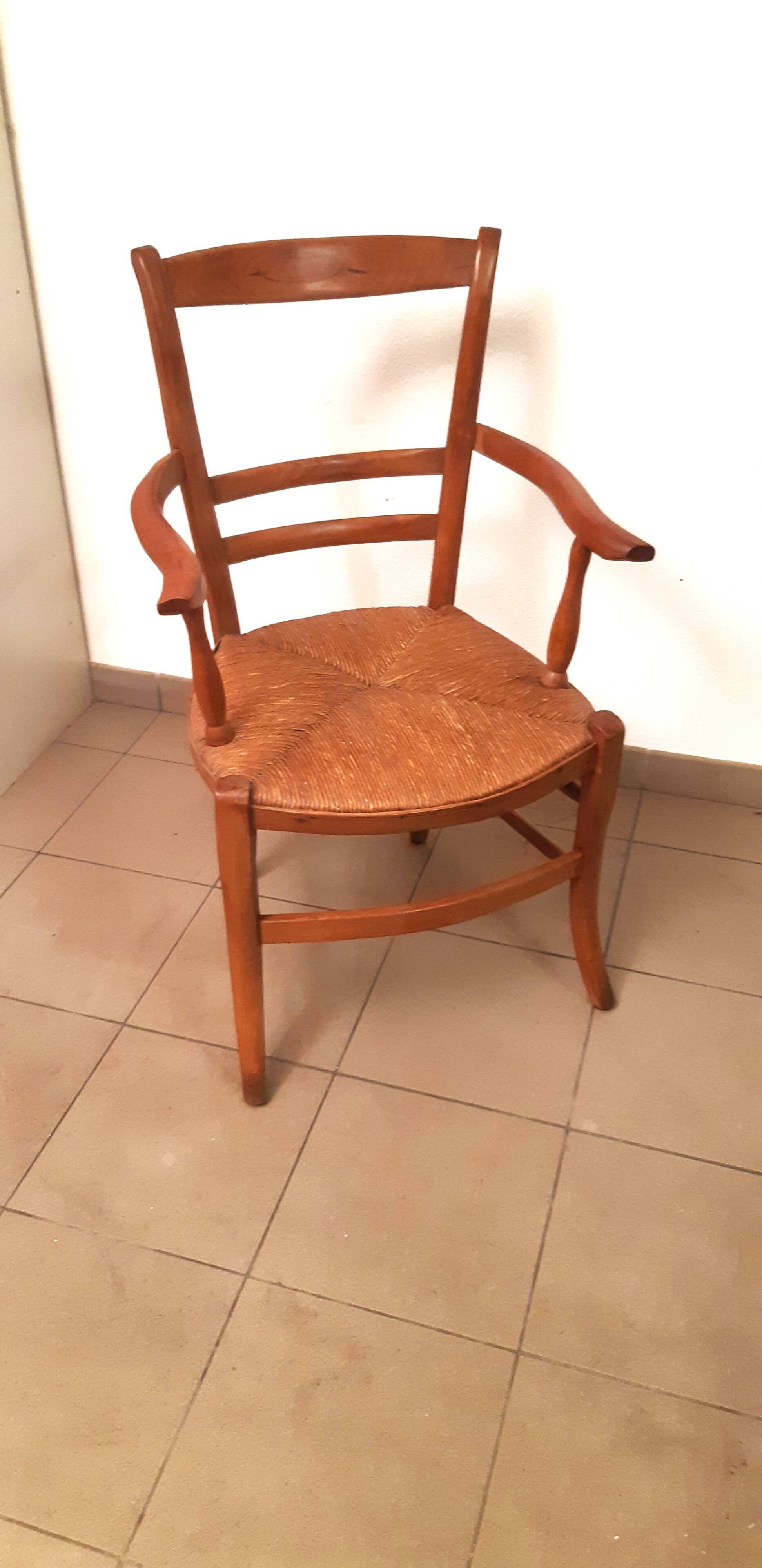 fauteuil rustique début XIXème en noyer blond | Selency