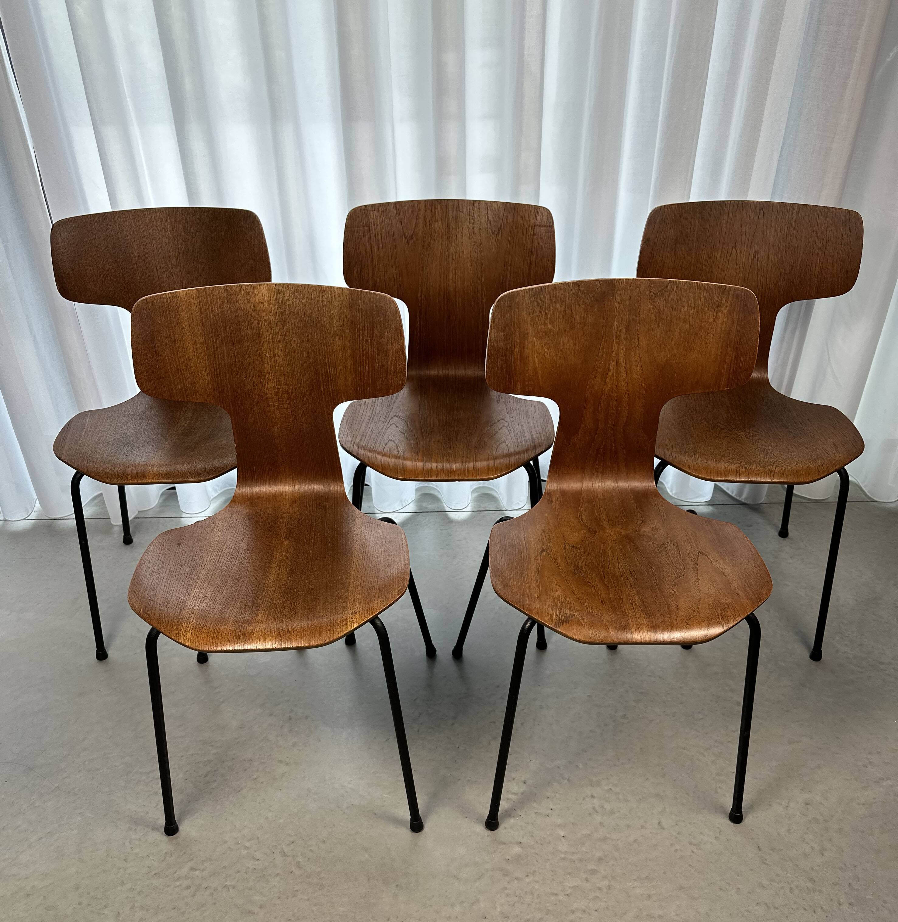 Set of 5 Model 3103 chairs ('Hammer chair') by Arne Jacobsen for Fritz ...