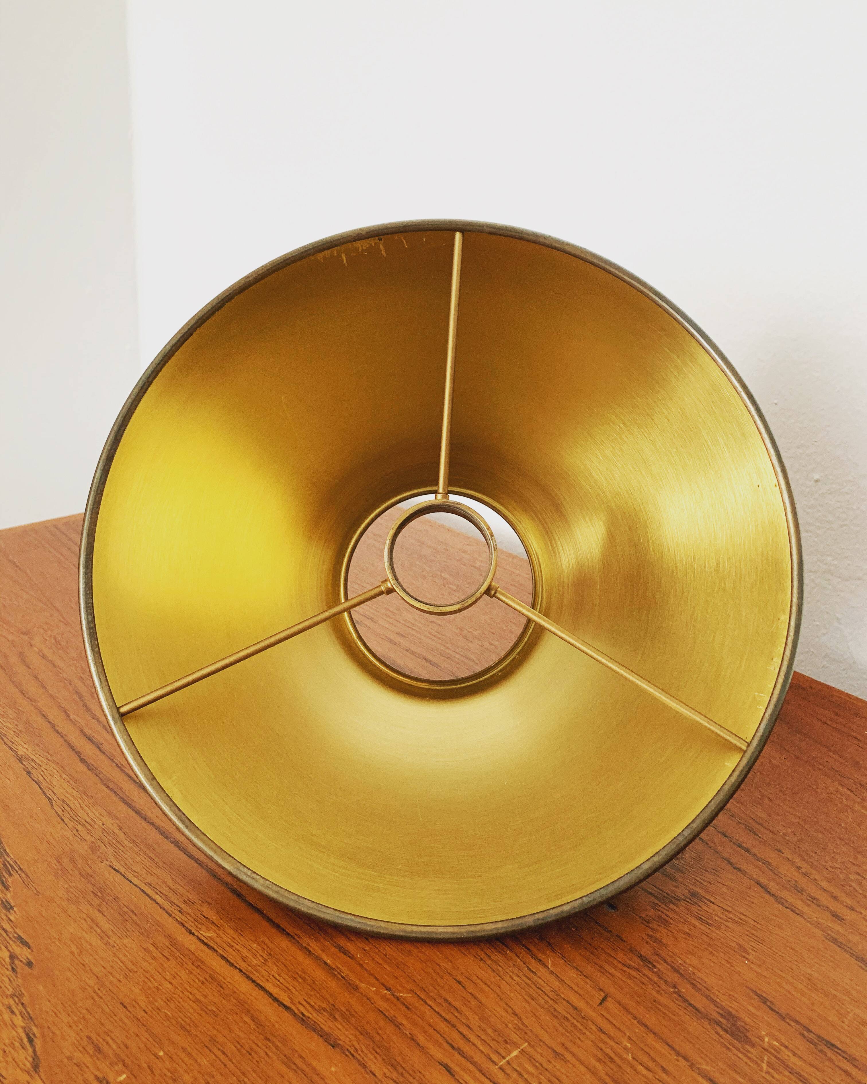 Lampe de table en laiton des années 1970 par Florian Schulz | Selency