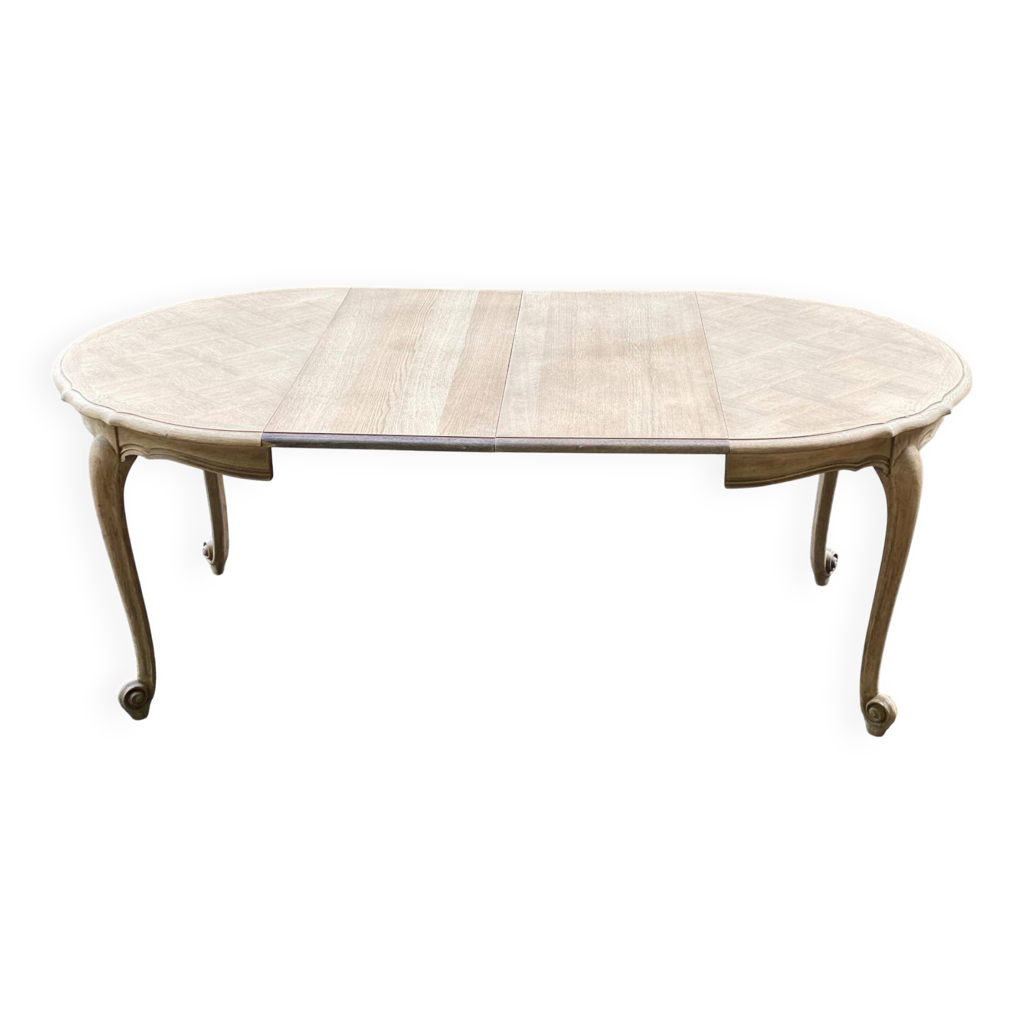 Table à manger ronde extensible Louis XV rénové en bois brut XXème ...