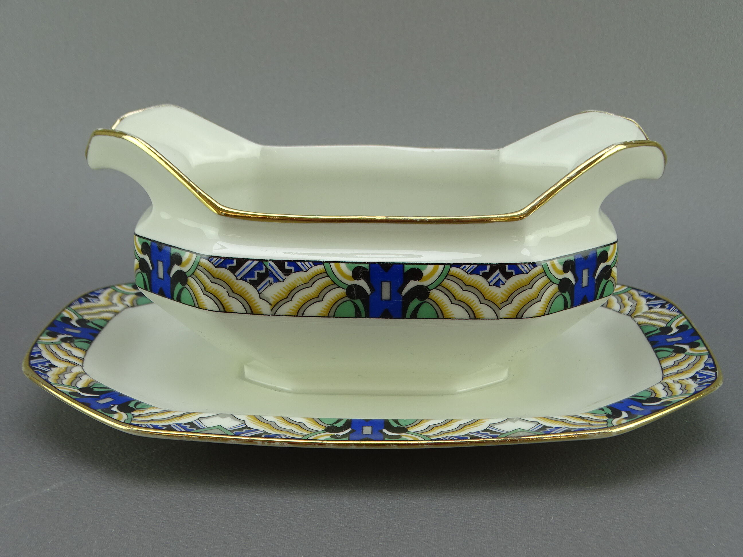 Service de table en porcelaine de Limoges style Art Déco, atelier ...