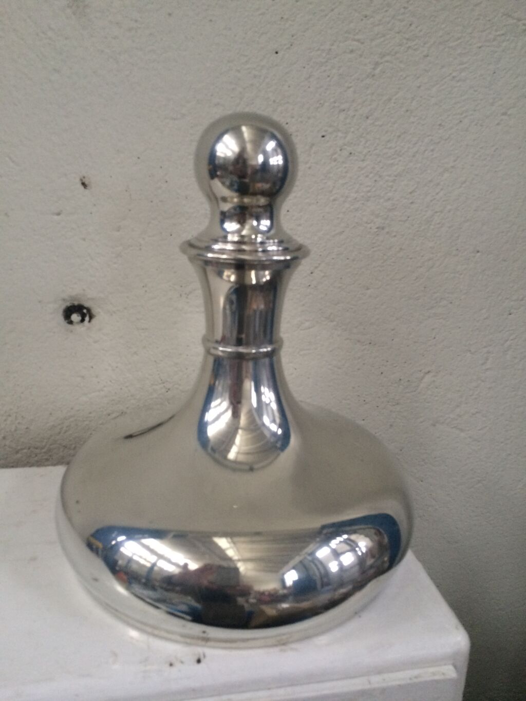 Carafe en etain, les etains du manoir, Paris France, superbe et design ...