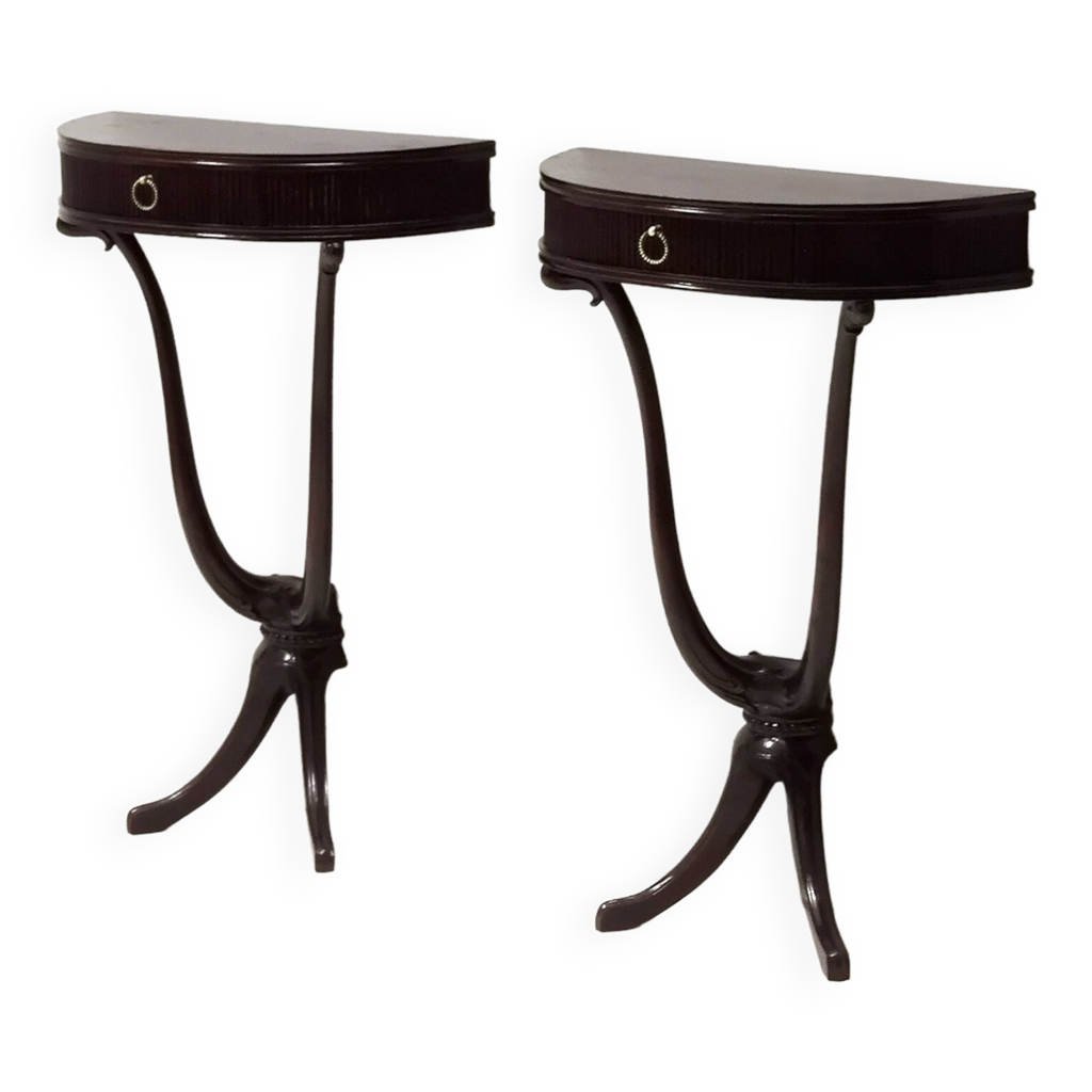 Paire de tables consoles / tables de nuit en hêtre noirci et en noyer, Italie | Selency