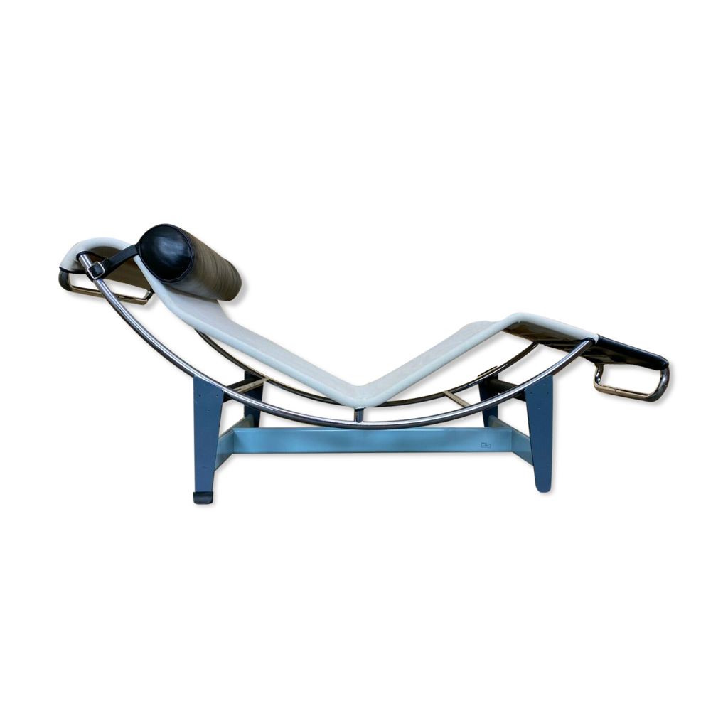 Daybed LC4 Le Corbusier Villa Church special edition deckchair Cassina ...