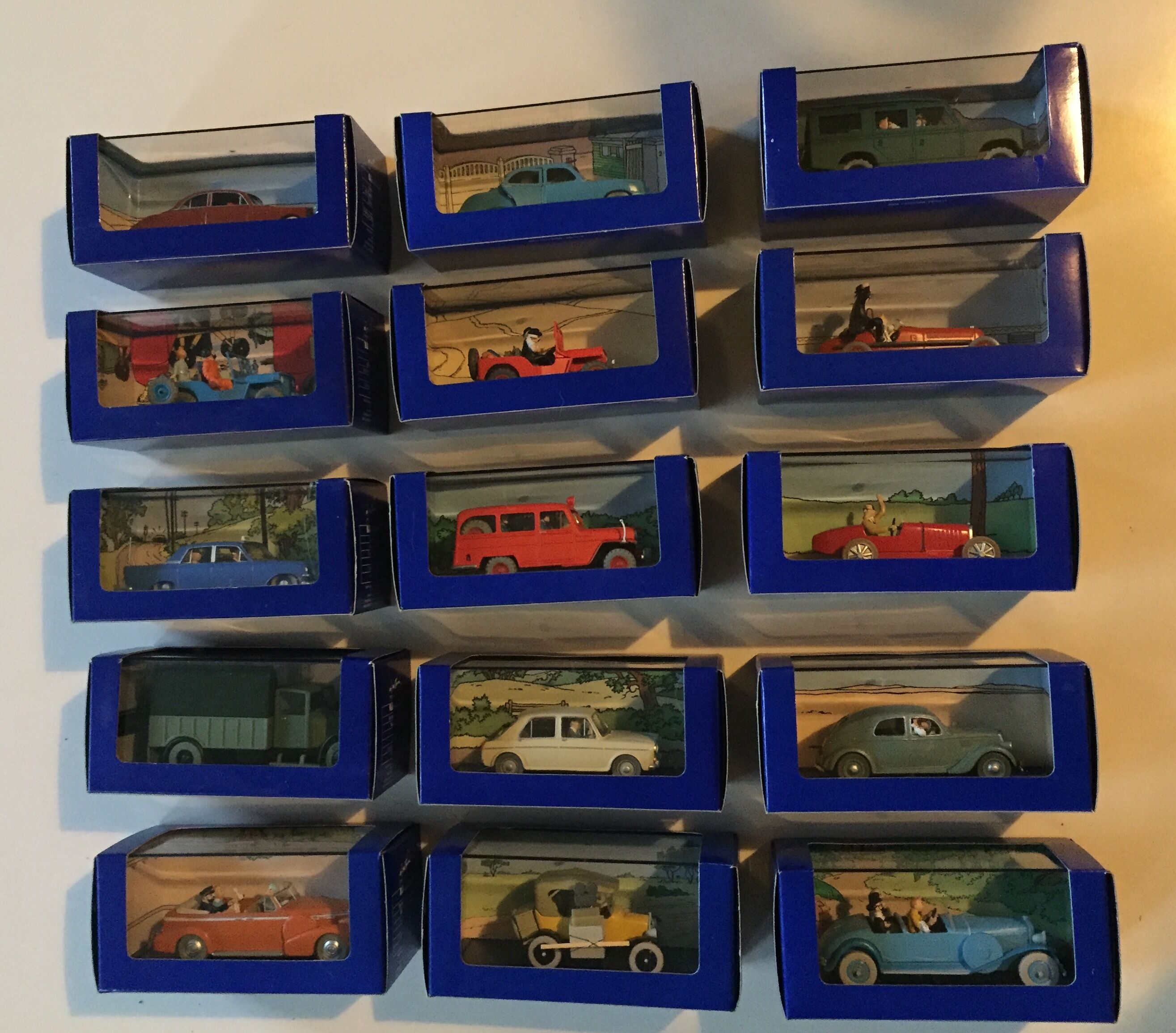 Tintin collection complète de voitures Tintin 1/43 ème | Selency