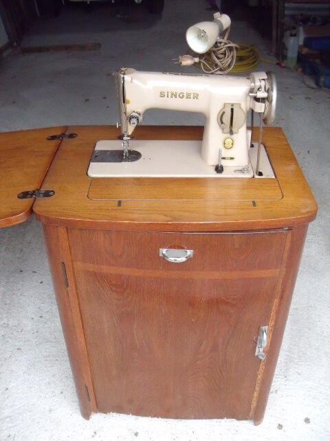 meuble-avec-machine-coudre-singer-vintage-1950-selency