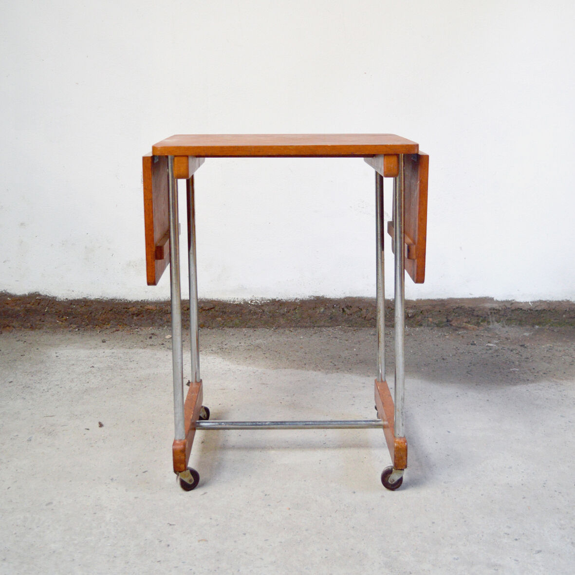 Bureau table d'appoint pliante 1960 | Selency