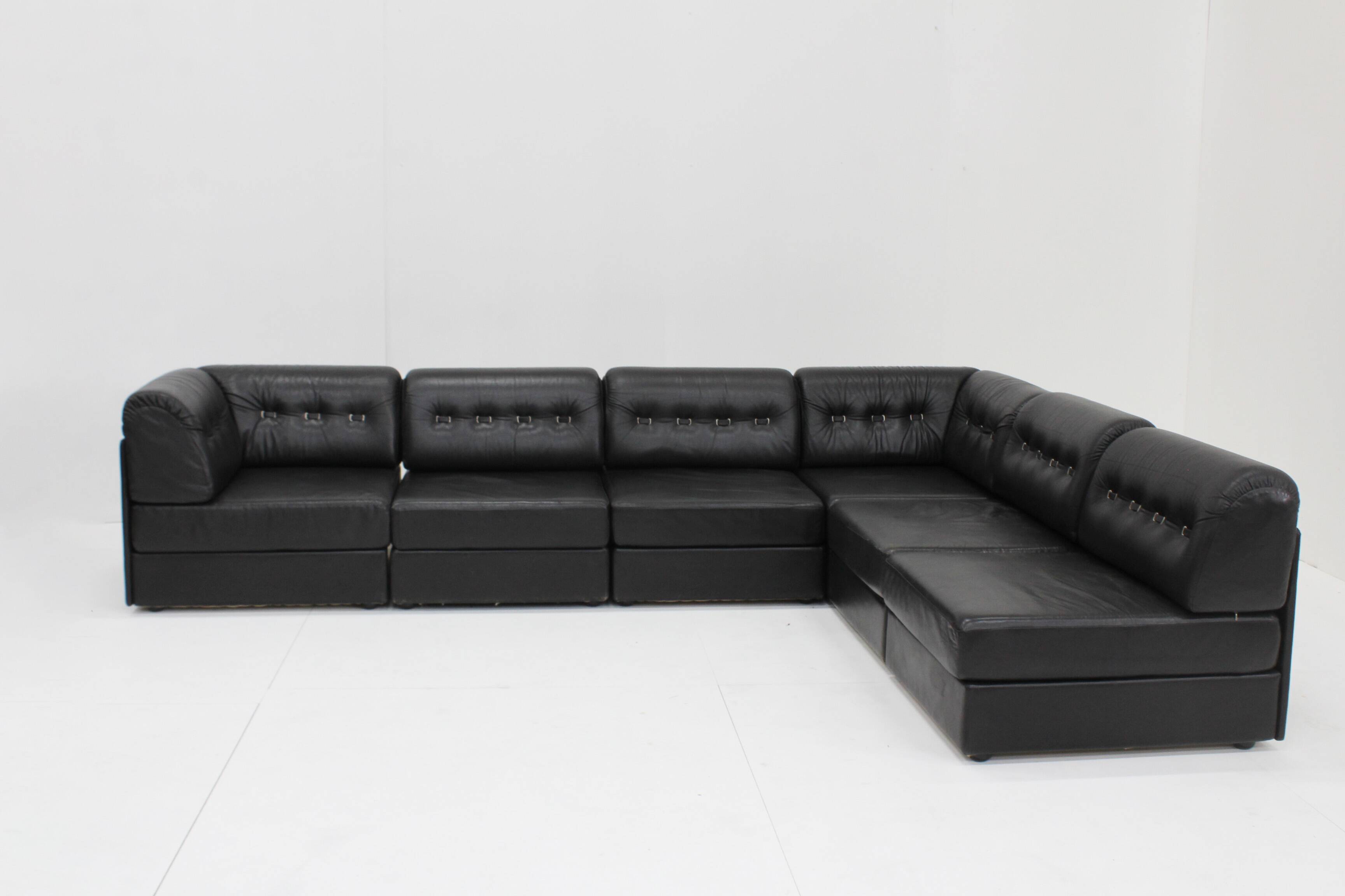 Canapé modulable vintage en cuir noir des années 1970 | Selency