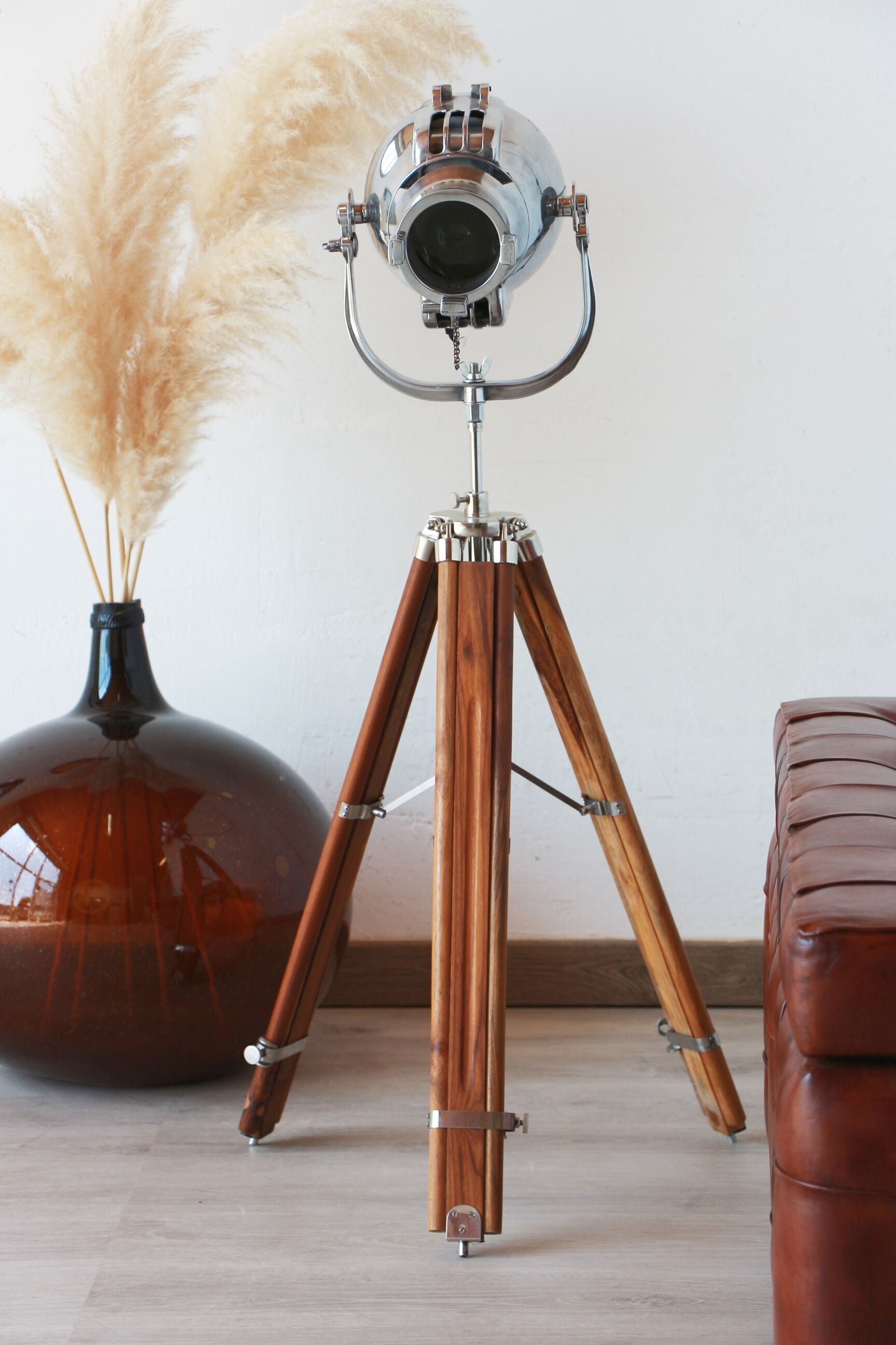 Projecteur de théâtre - Strand pattern 23 - Morgan McLeod | Selency