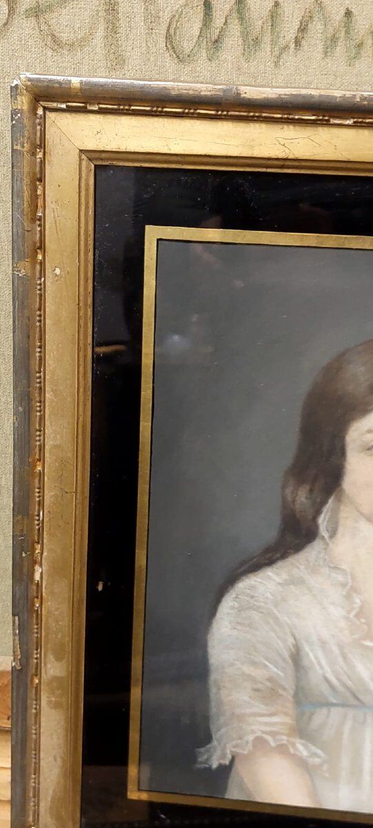 Portrait ancien au pastel sur toile d'une jeune noble, signé et daté ...