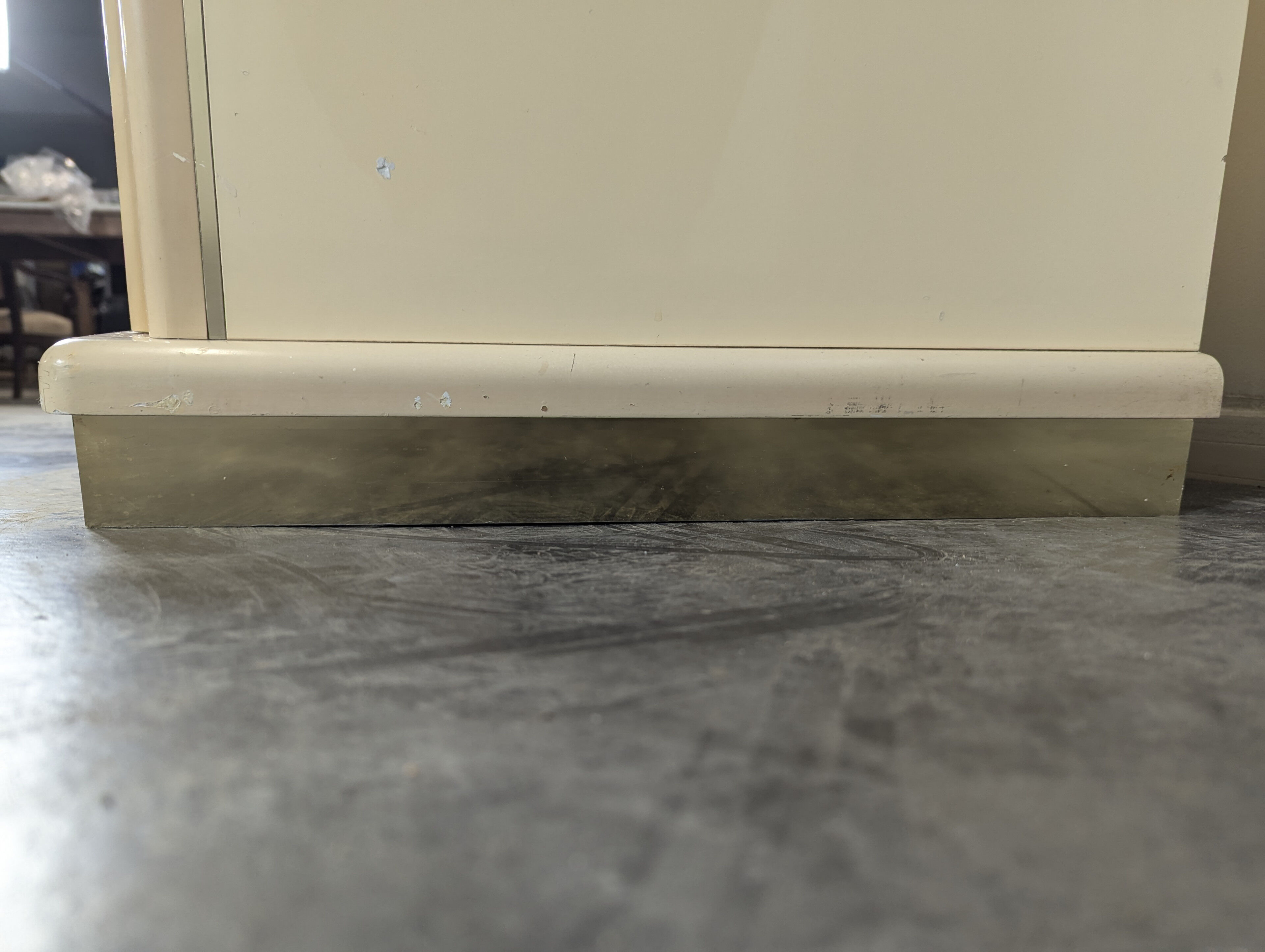 Commode de Willy Rizzo pour Mario Sabot années 70 | Selency