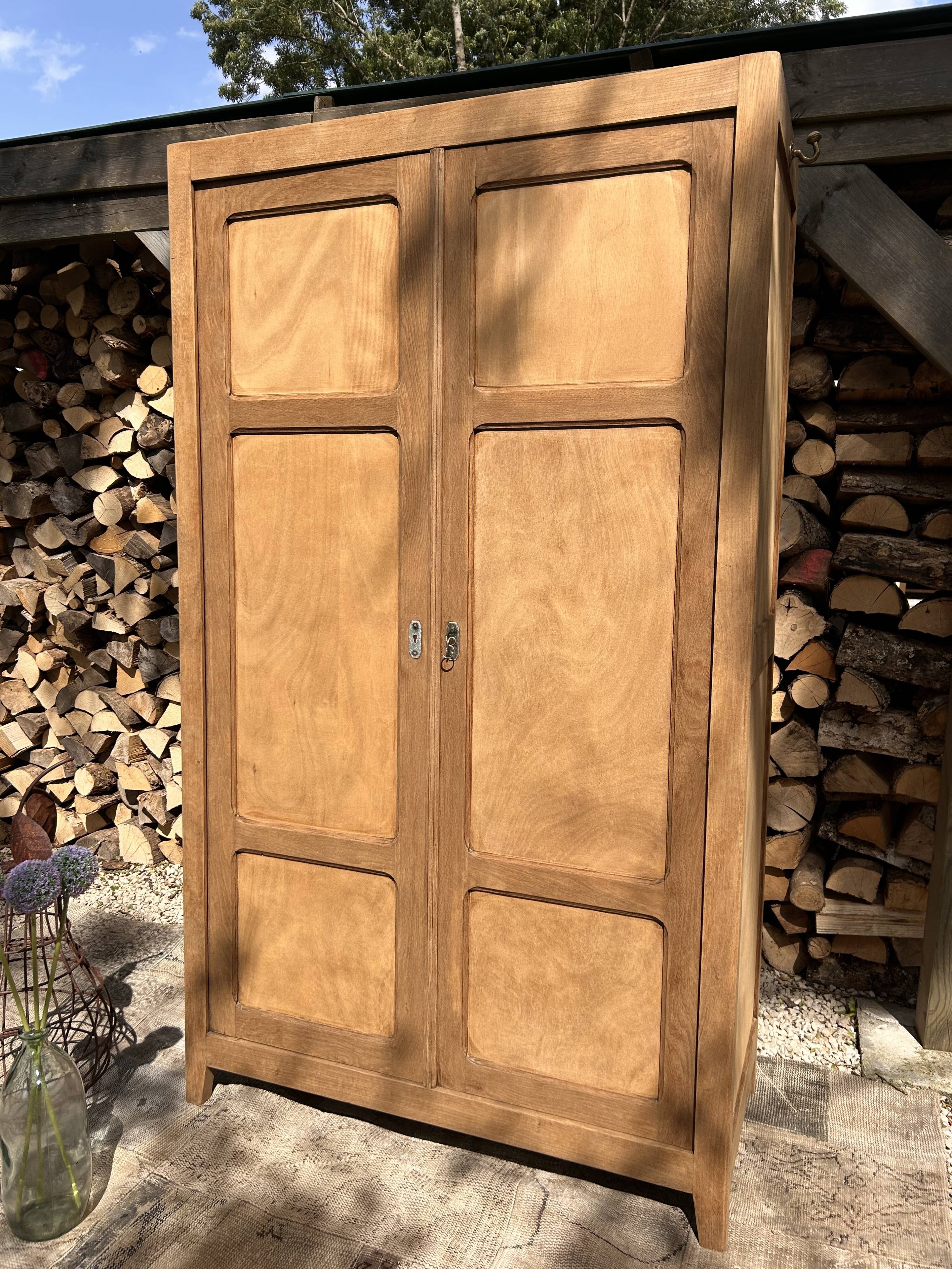 Armoire type parisienne bois rénové | Selency