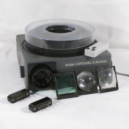 Projecteur de diapositives - kodak carousel S-AV 2000 -vintage | Selency