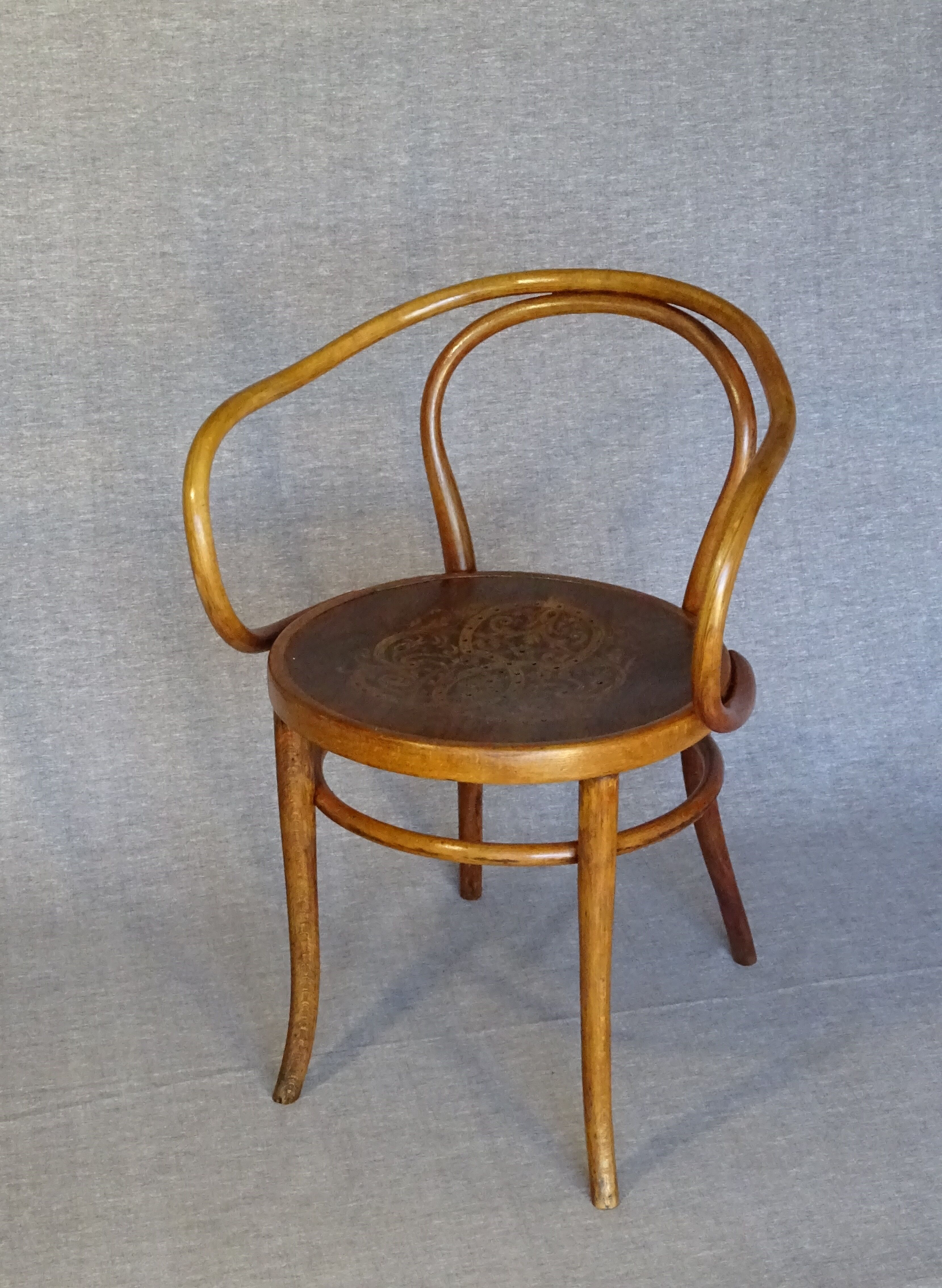 Fauteuil Le Corbusier , B9 par Kohn 1910 assise bois | Selency