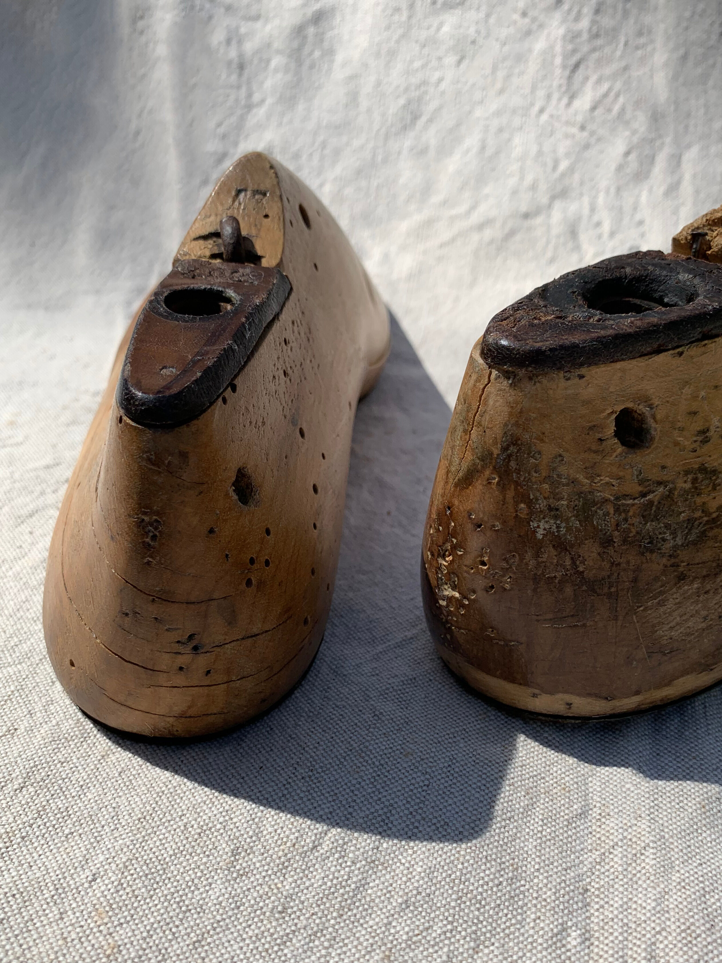 Paire d'embauchoir en bois | Selency