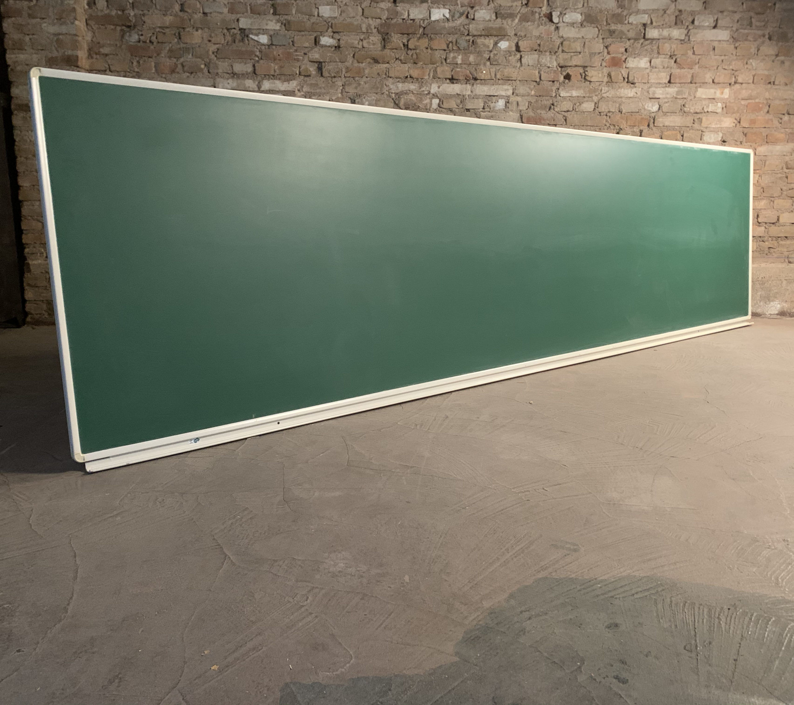 Tableau scolaire mural vert avec porte craies | Selency