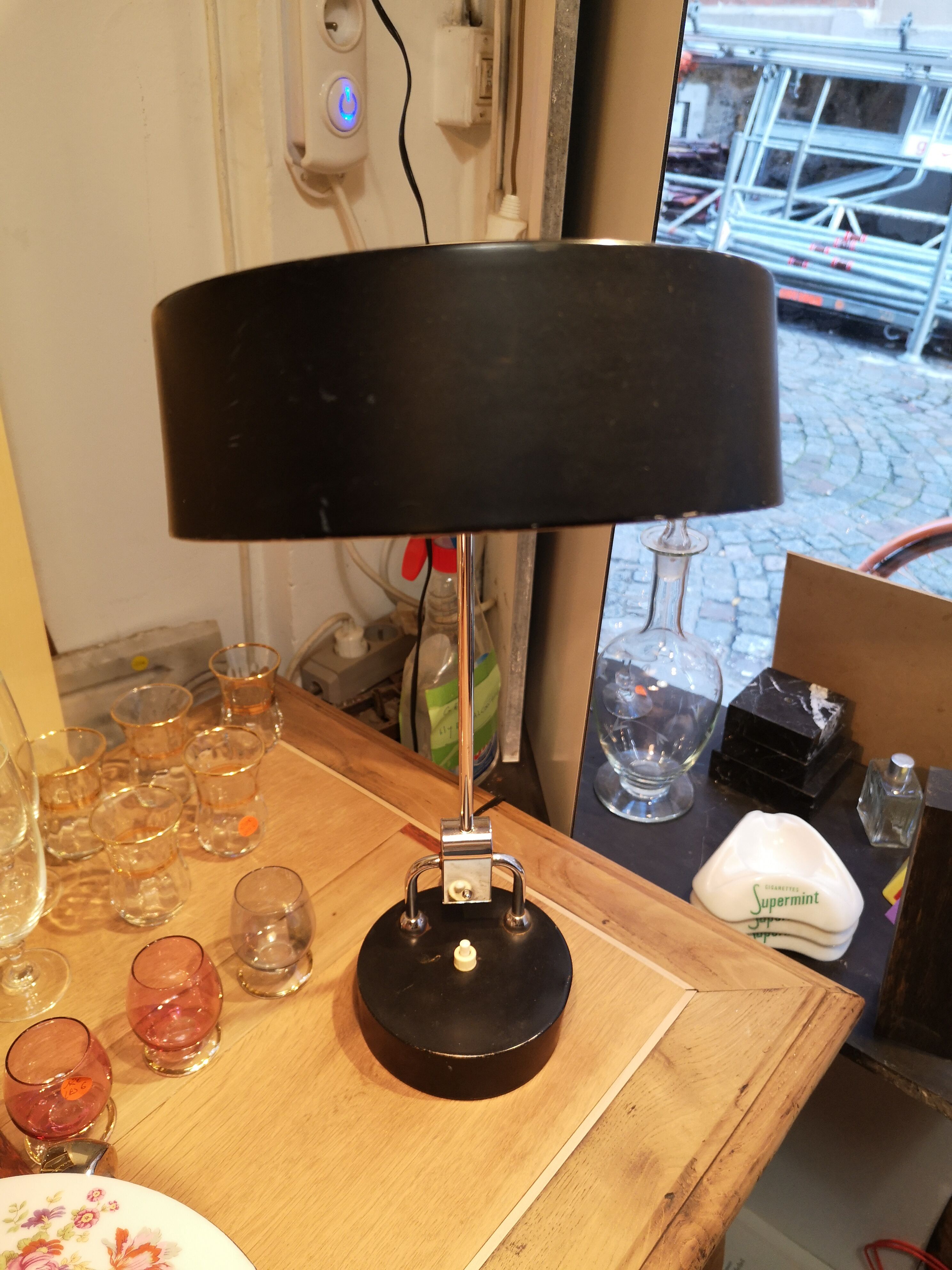 Lampe de bureau design Jumo modèle 750 | Selency