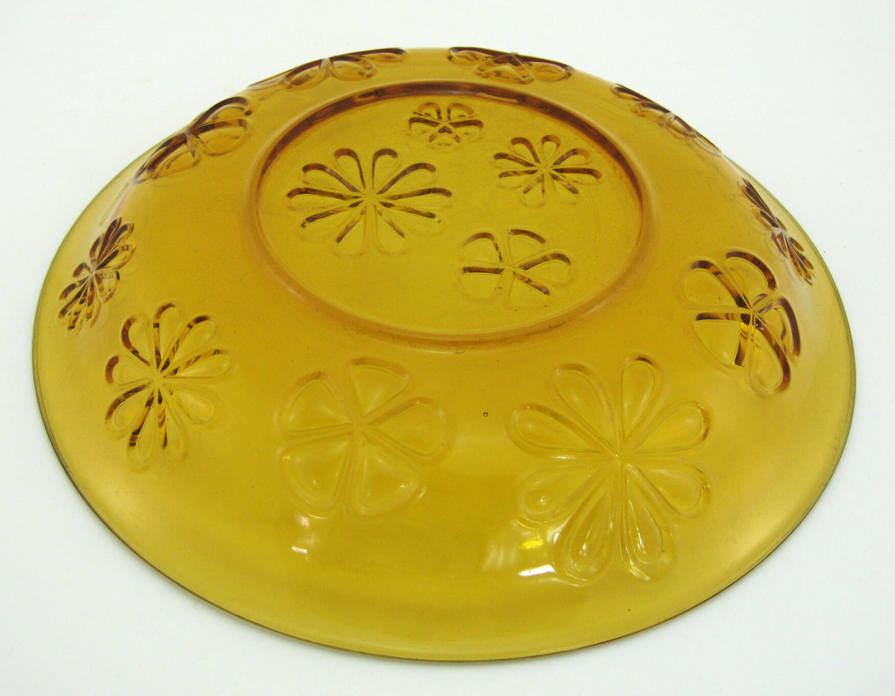 Plat De Service En Verre Couleur Ambre Motifs Fleurs En Relief