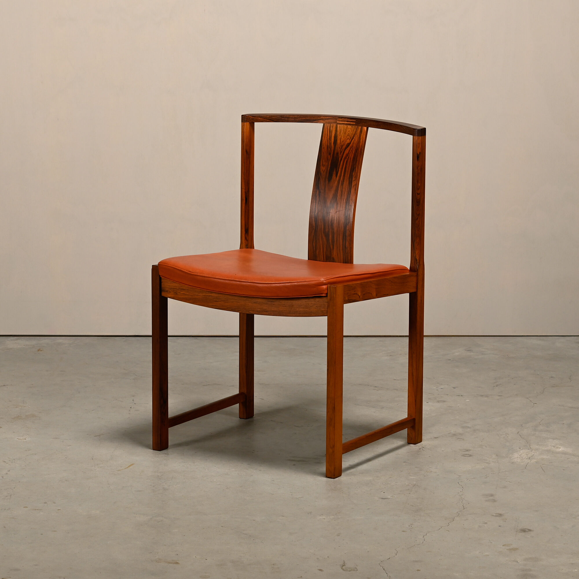 Chaises modèle 700 Steen Eiler Rasmussen | Selency