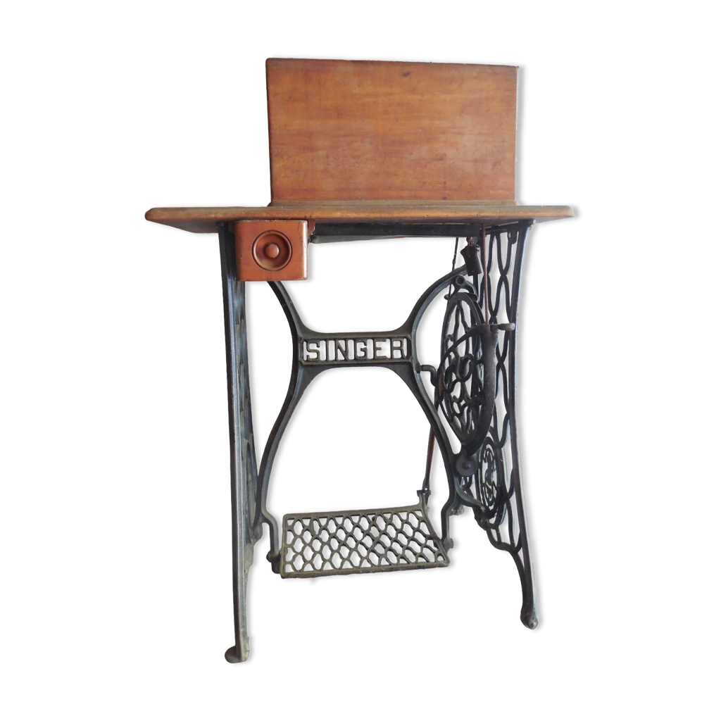 Machine à coudre Singer ancienne mécanique avec table | Selency