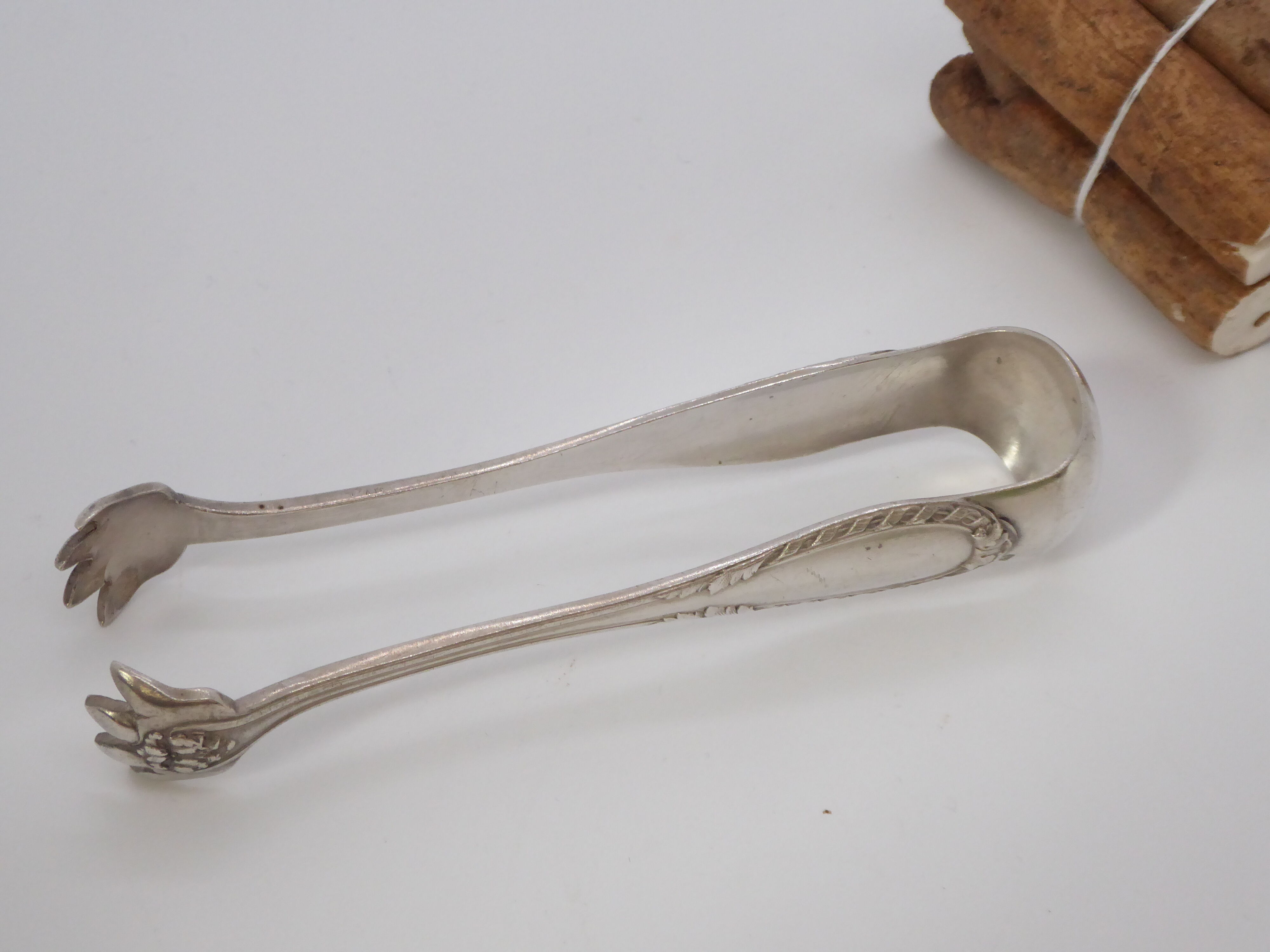 Pince à sucre métal argenté Poinçon trèfle RD | Selency