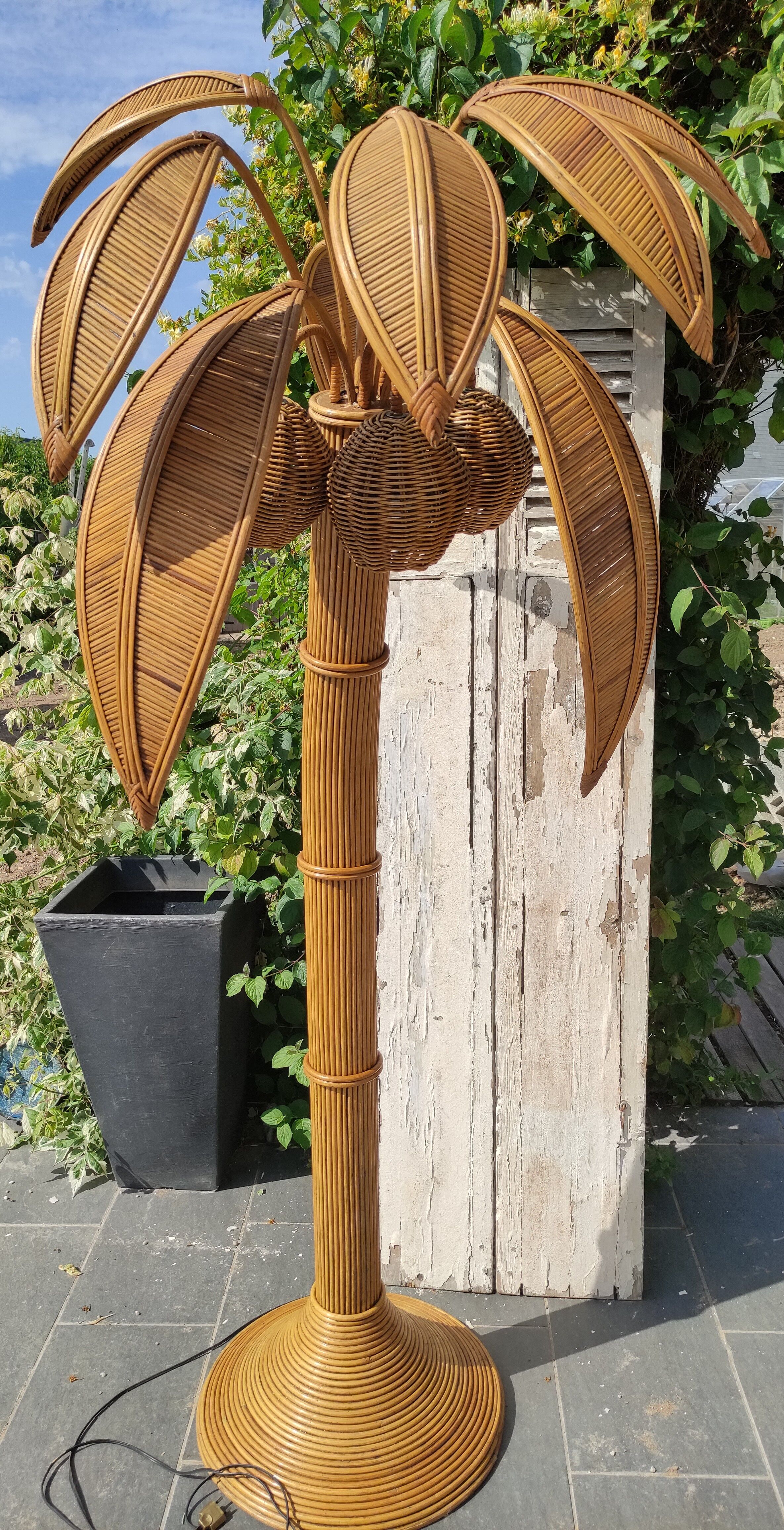 Lampadaire vintage palmier en rotin | Selency