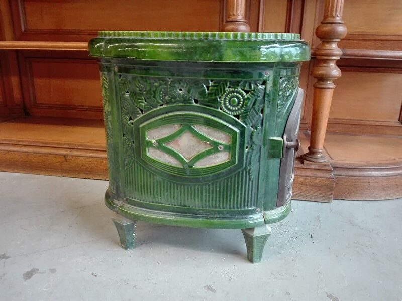 Petit poele Deville (type Mirus) ancien émaillé // Old enamelled ...