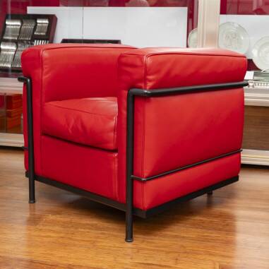 LC2, fauteuil — Le Corbusier, Pierre Jeanneret & Charlotte Perriand ...
