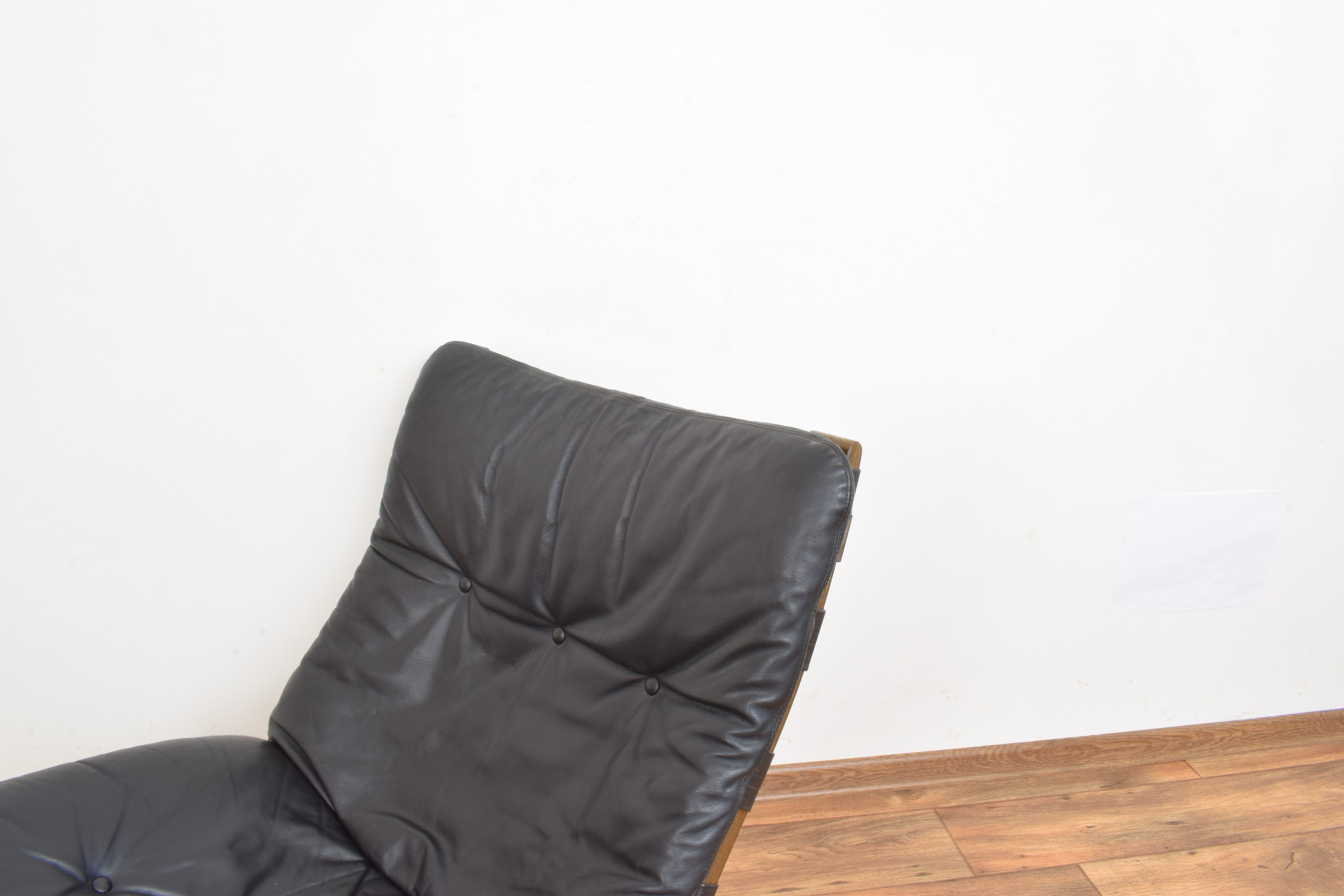 Fauteuil design Elsa et Nordhal Solheim édition Rykken Mobelfabrik ...