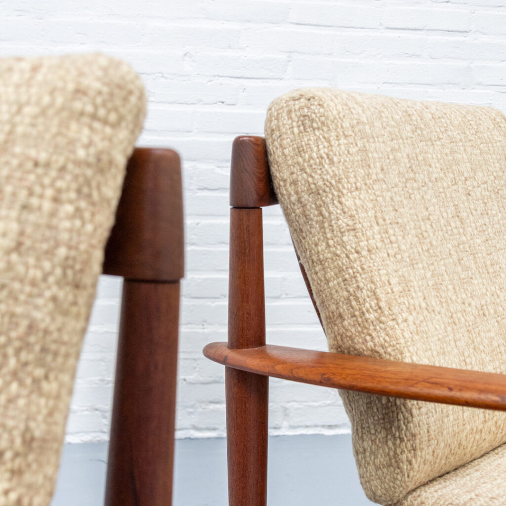 Fauteuil danois PJ56 par Grete Jalk pour Poul Jeppesen années 1960 ...