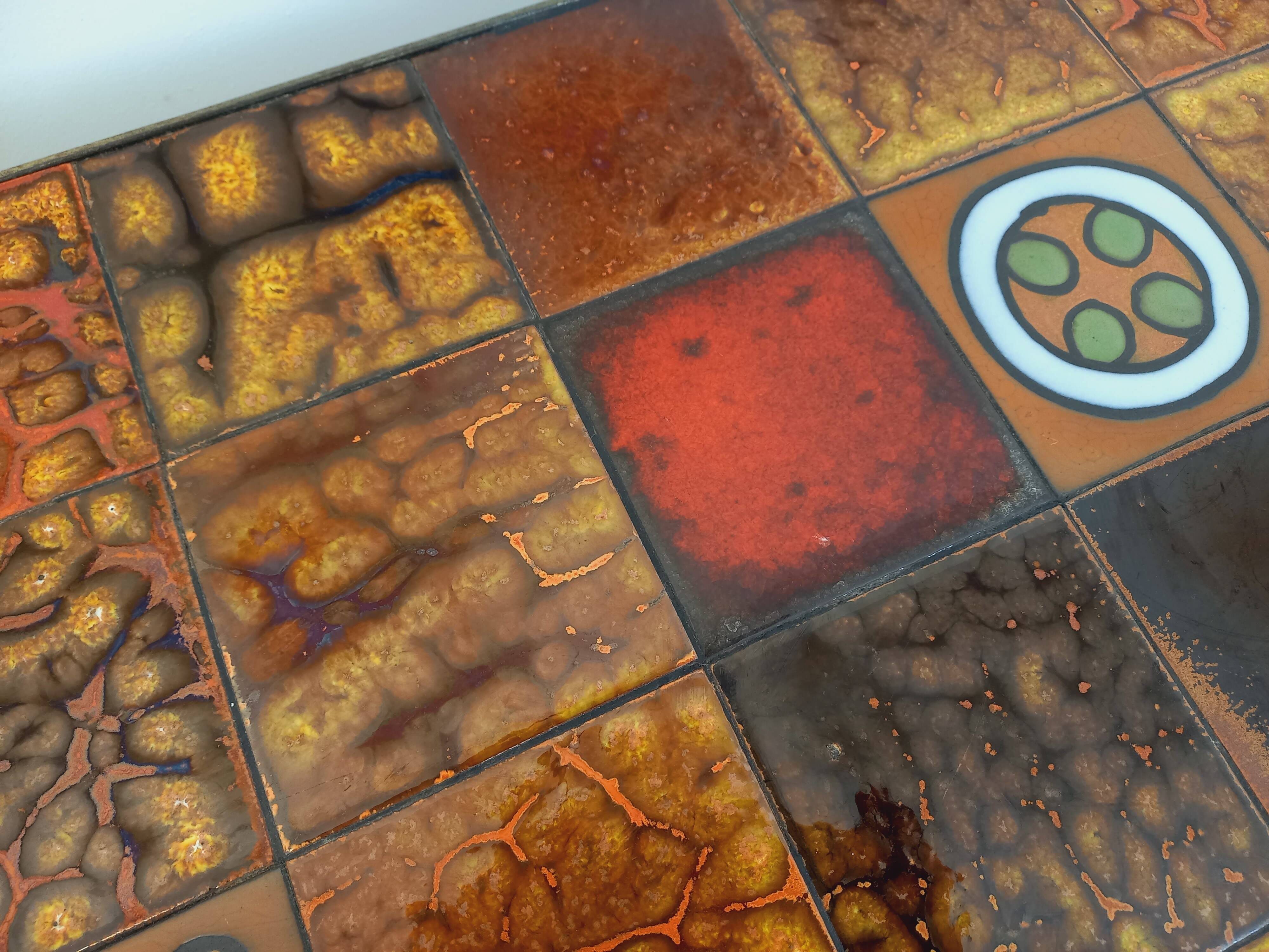 Table basse rectangulaire vintage Roche-Bobois en acier et céramique ...