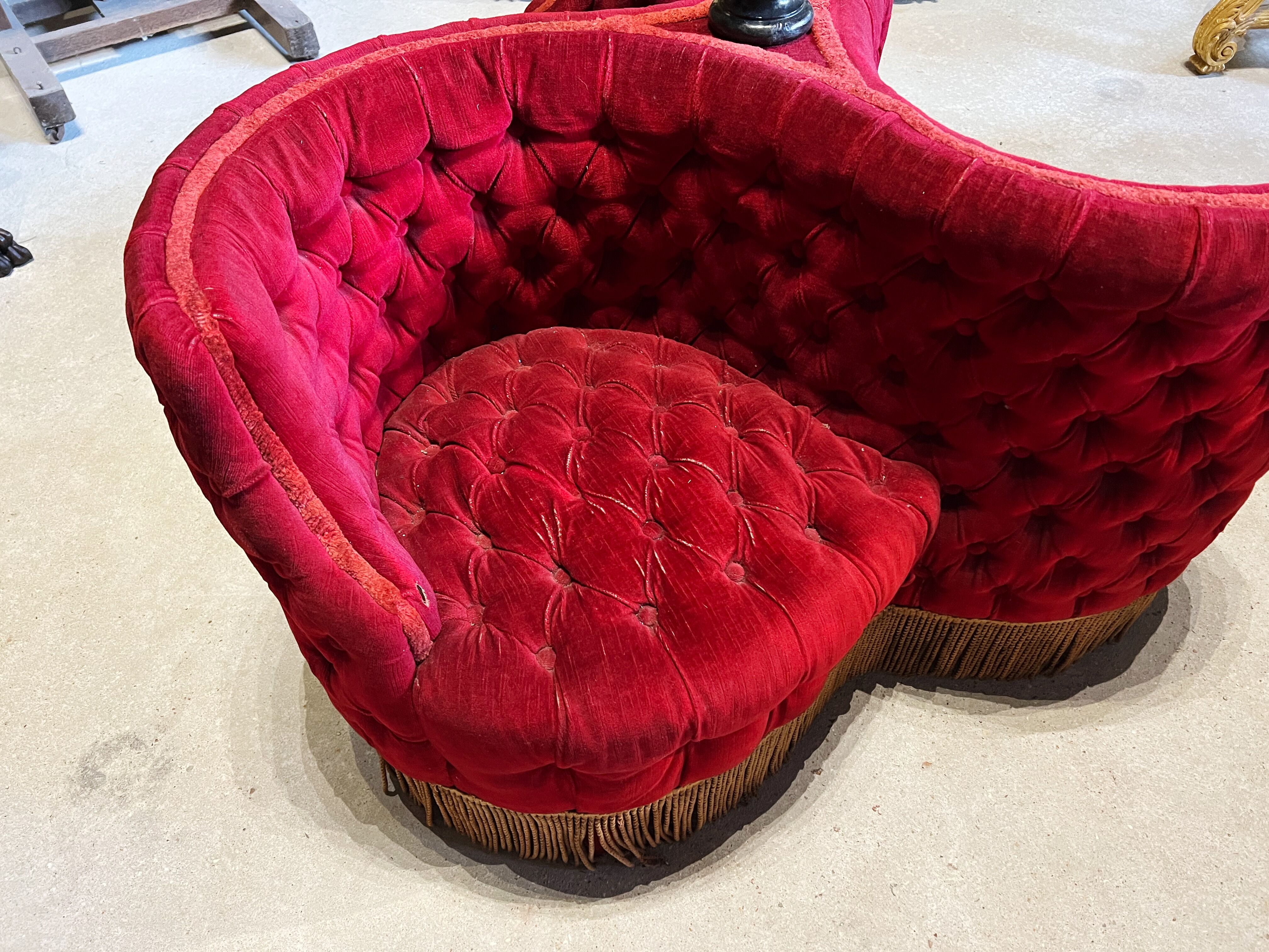 Indiscret en velour rouge et bois doré d’époque napoléon iii | Selency