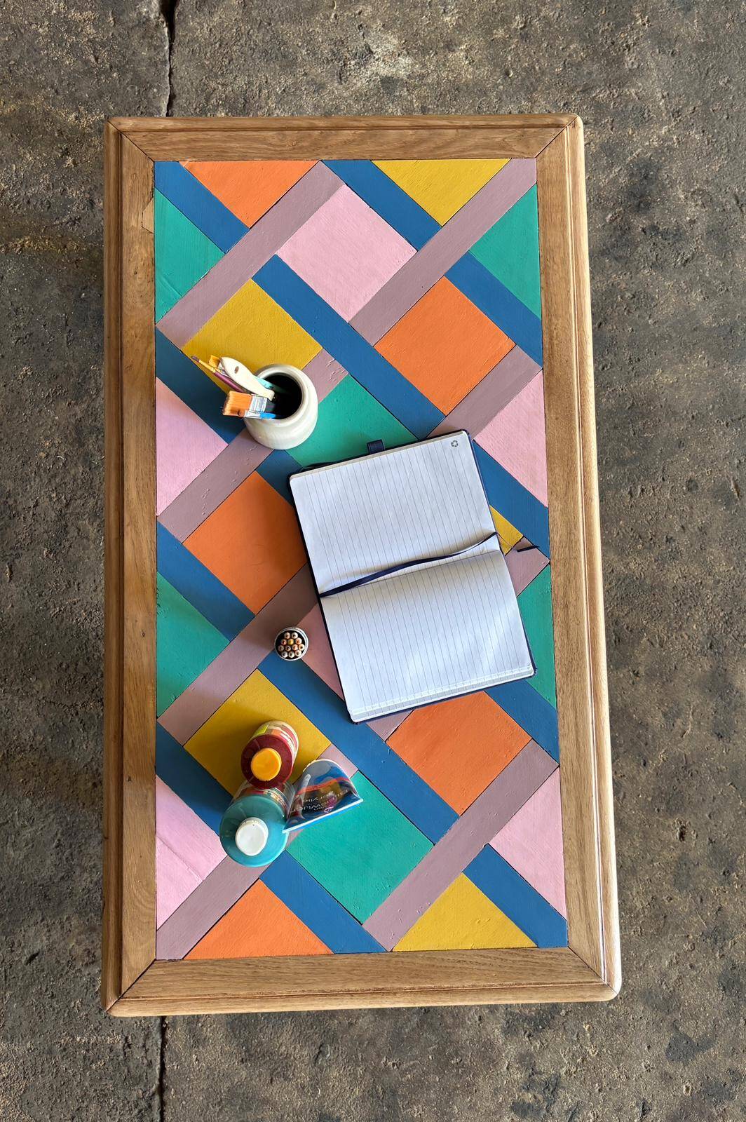 Table basse colorée | Selency