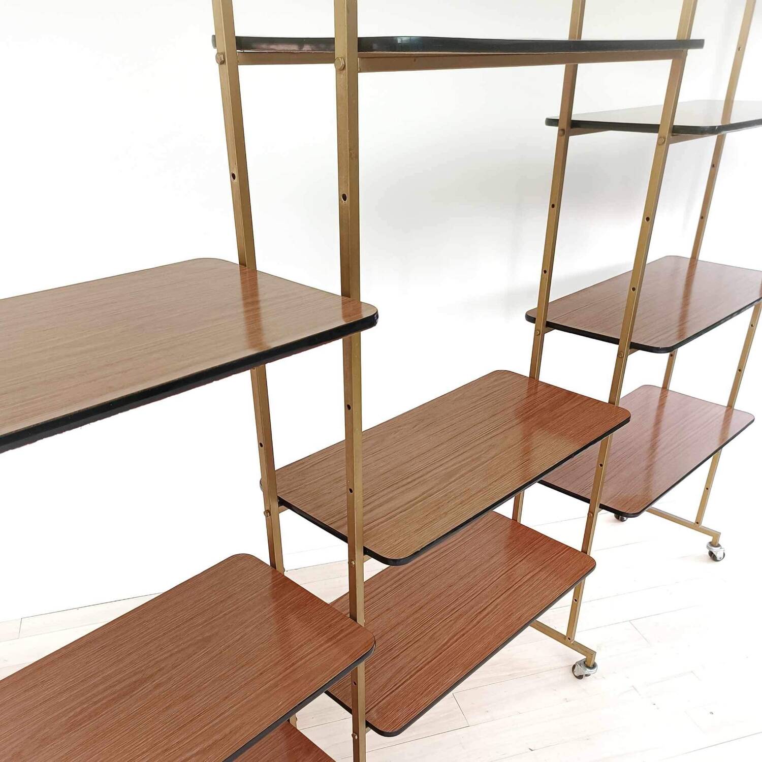 Large modular Formica shelf | Selency