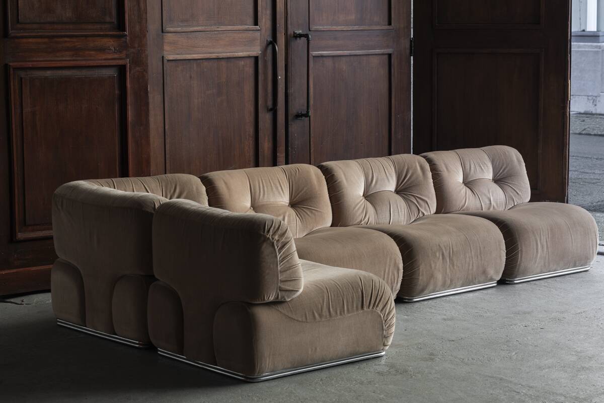Canapé d'angle modulable en daim, Italie, années 1970 | Selency