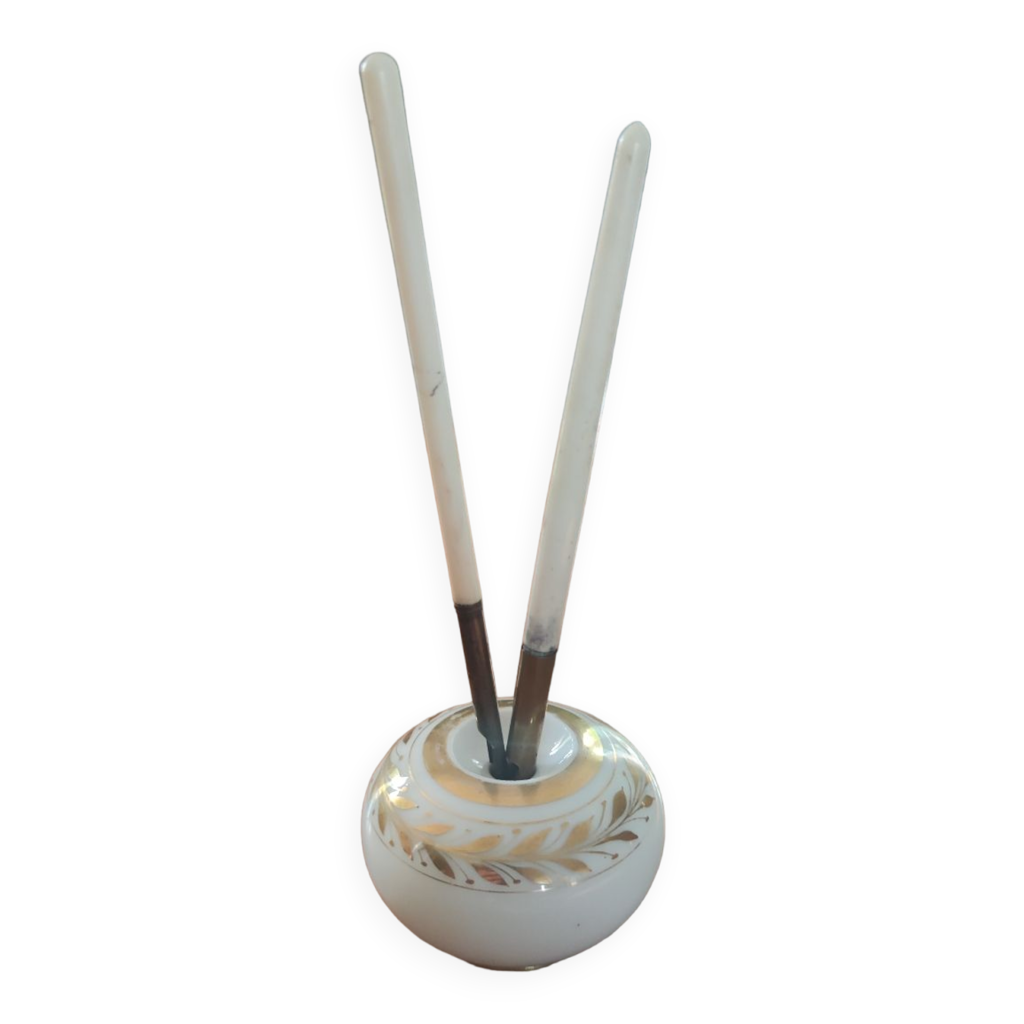 Ancien encrier en porcelaine réhaussé d or | Selency