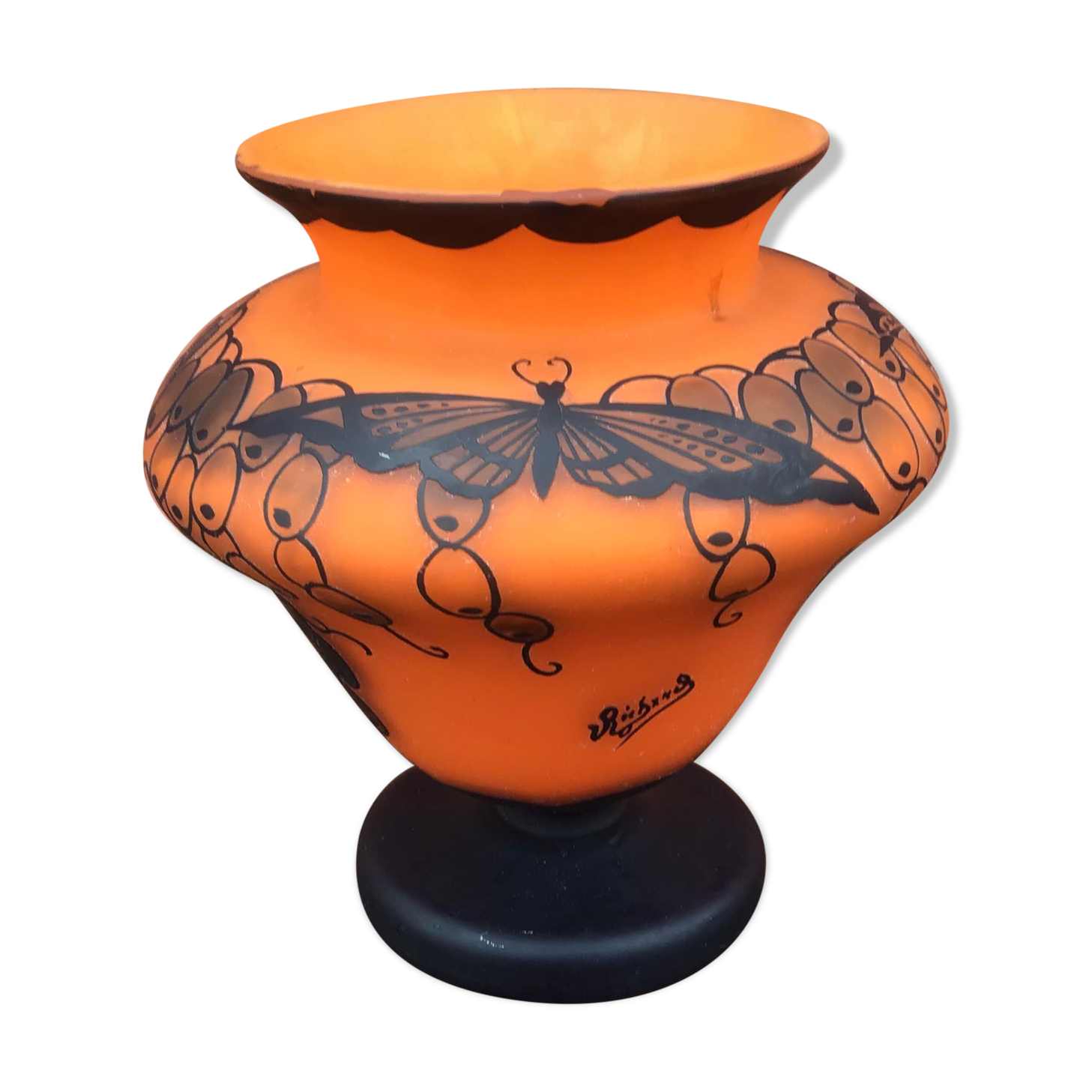 Vase Richard aux papillons noirs par la verrerie Loetz vers 1920 | Selency